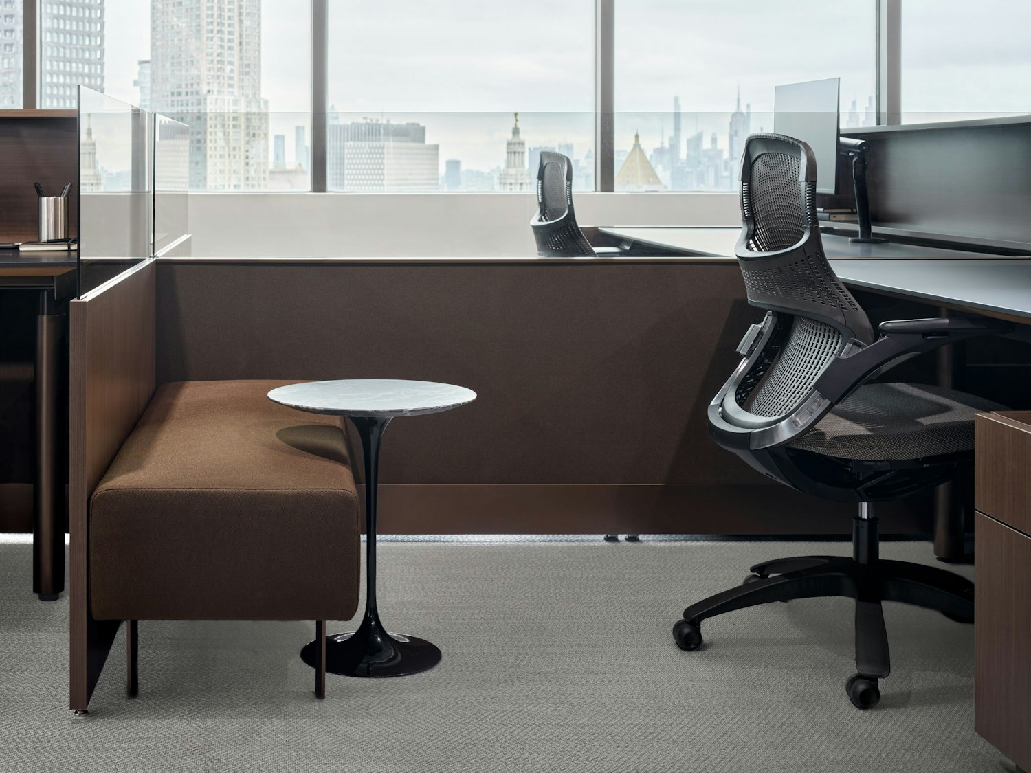 Dividends Skyline | Knoll
