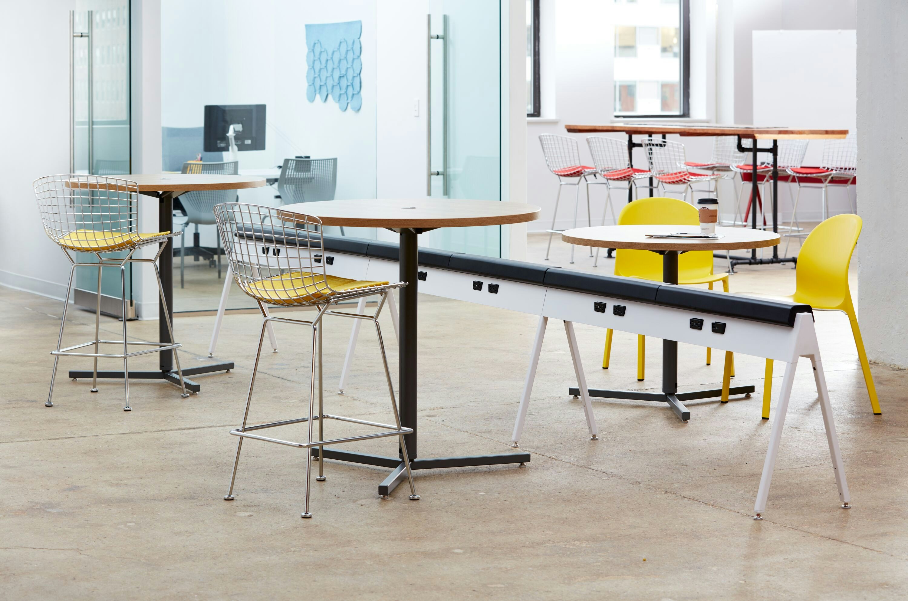 Antenna® Y-Base Tables | Knoll