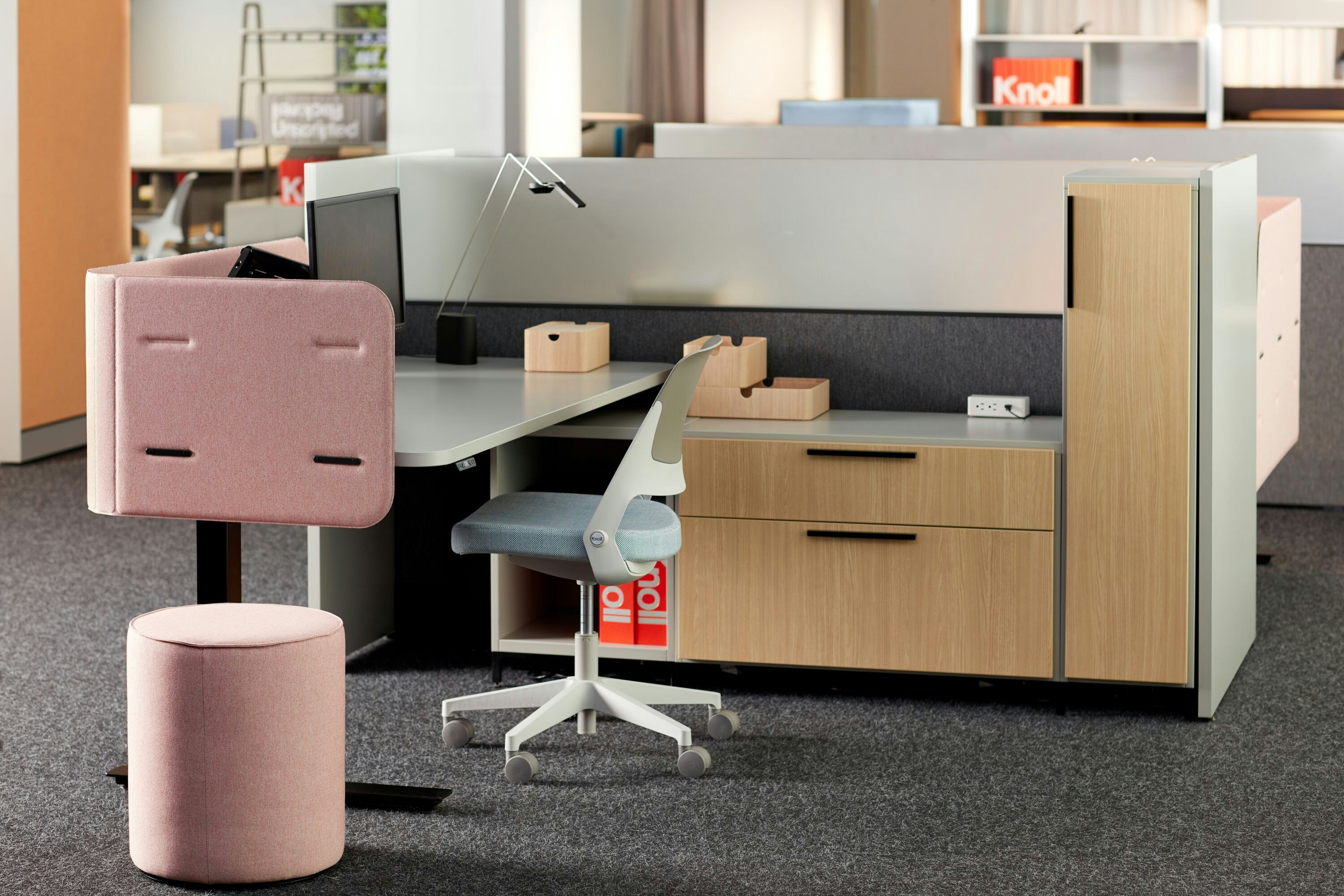 k. stand™ Height-Adjustable Tables | Knoll
