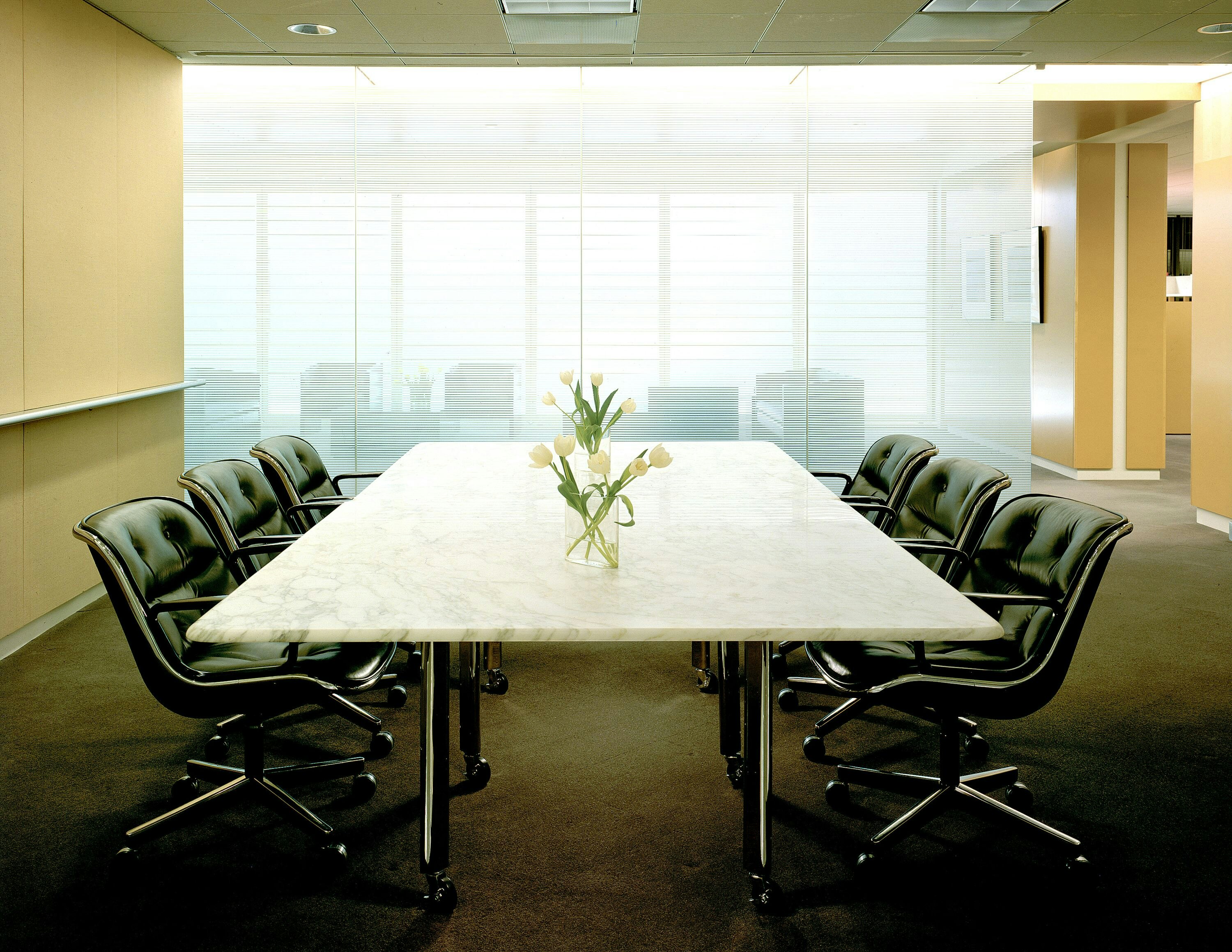 Pollock Executive Chair - Original Design | Knoll