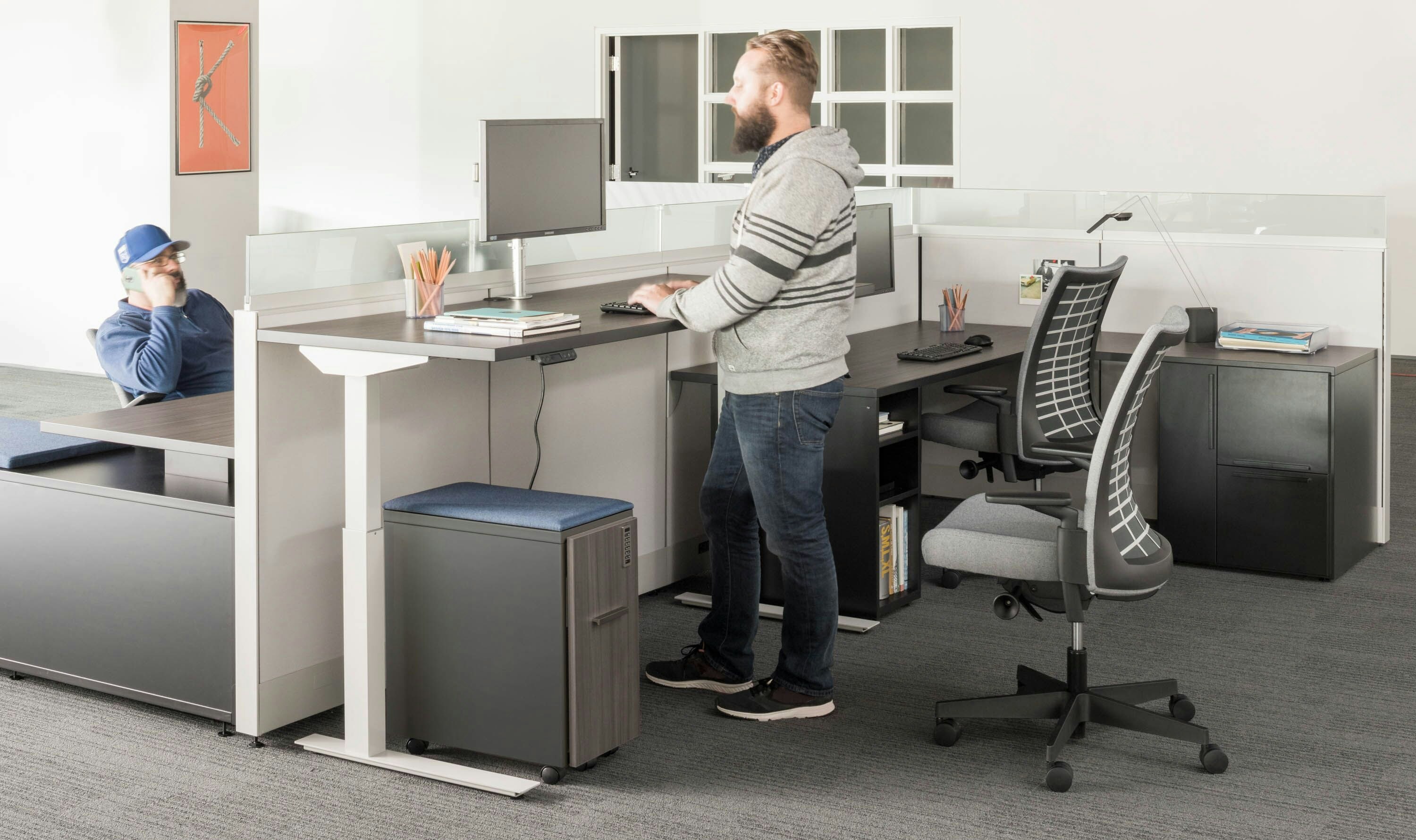 Tone™ Height-Adjustable Tables | Knoll