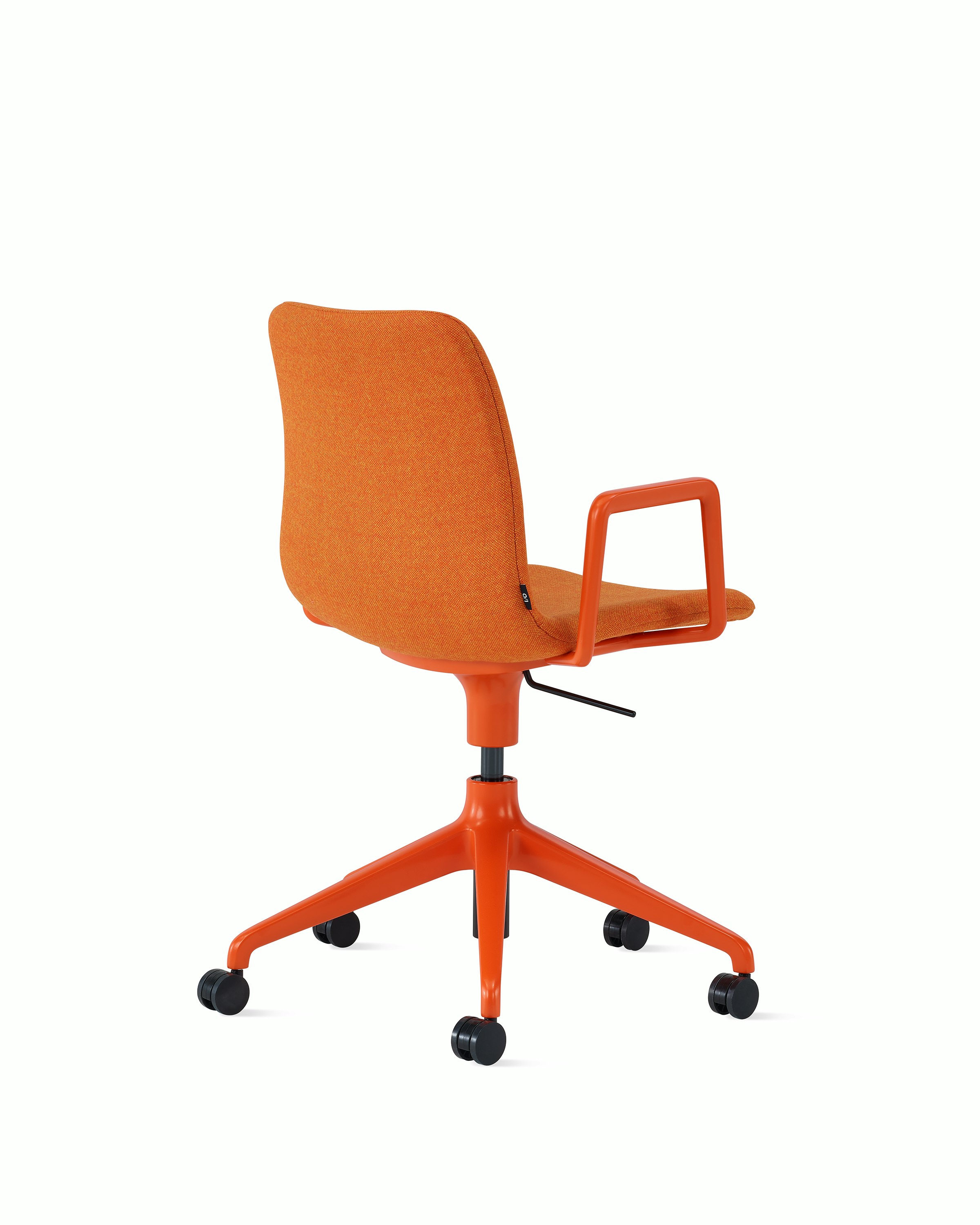 Viv Chair, NaughtOne | MillerKnoll