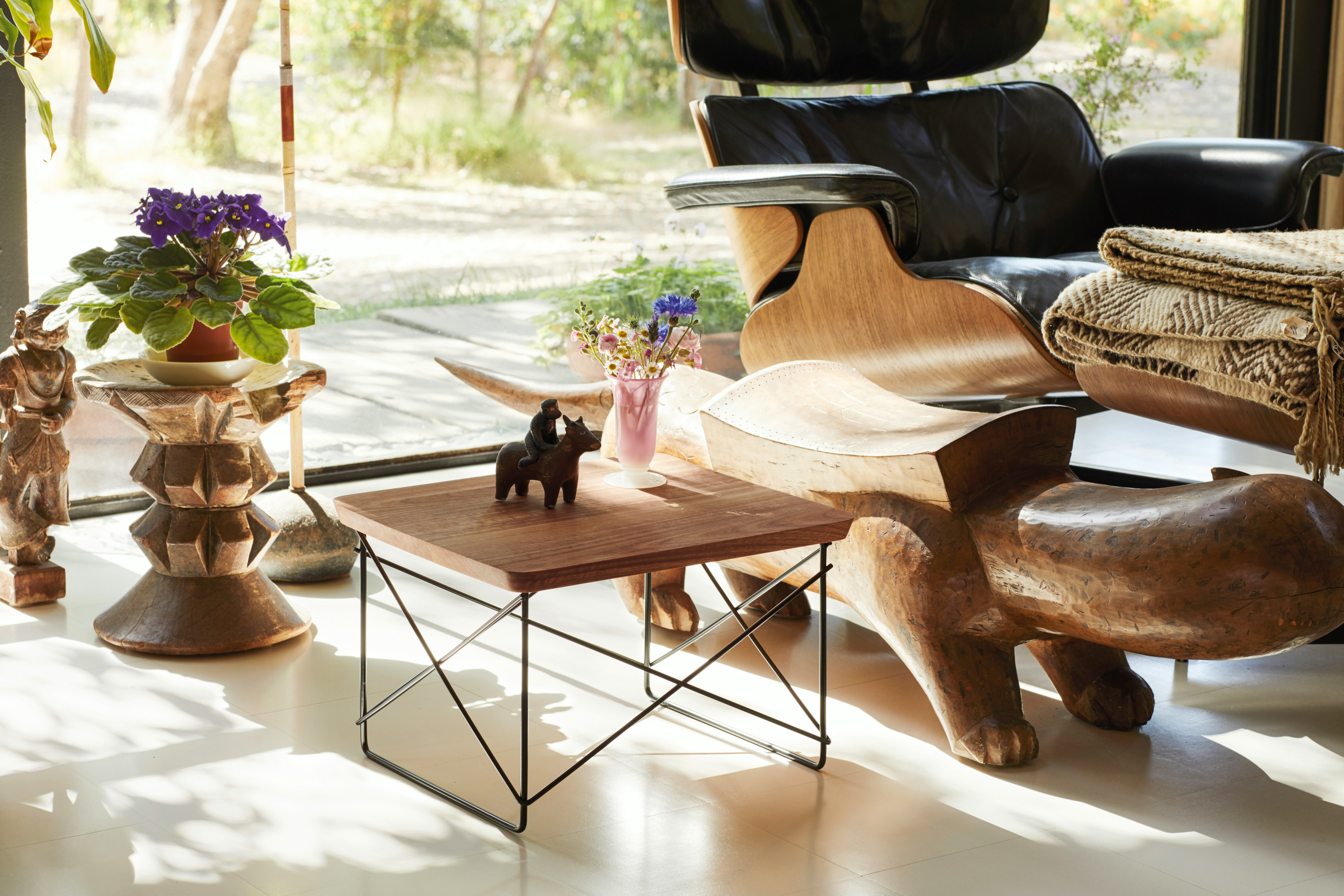 Coffee Tables & Side Tables - Herman Miller Store