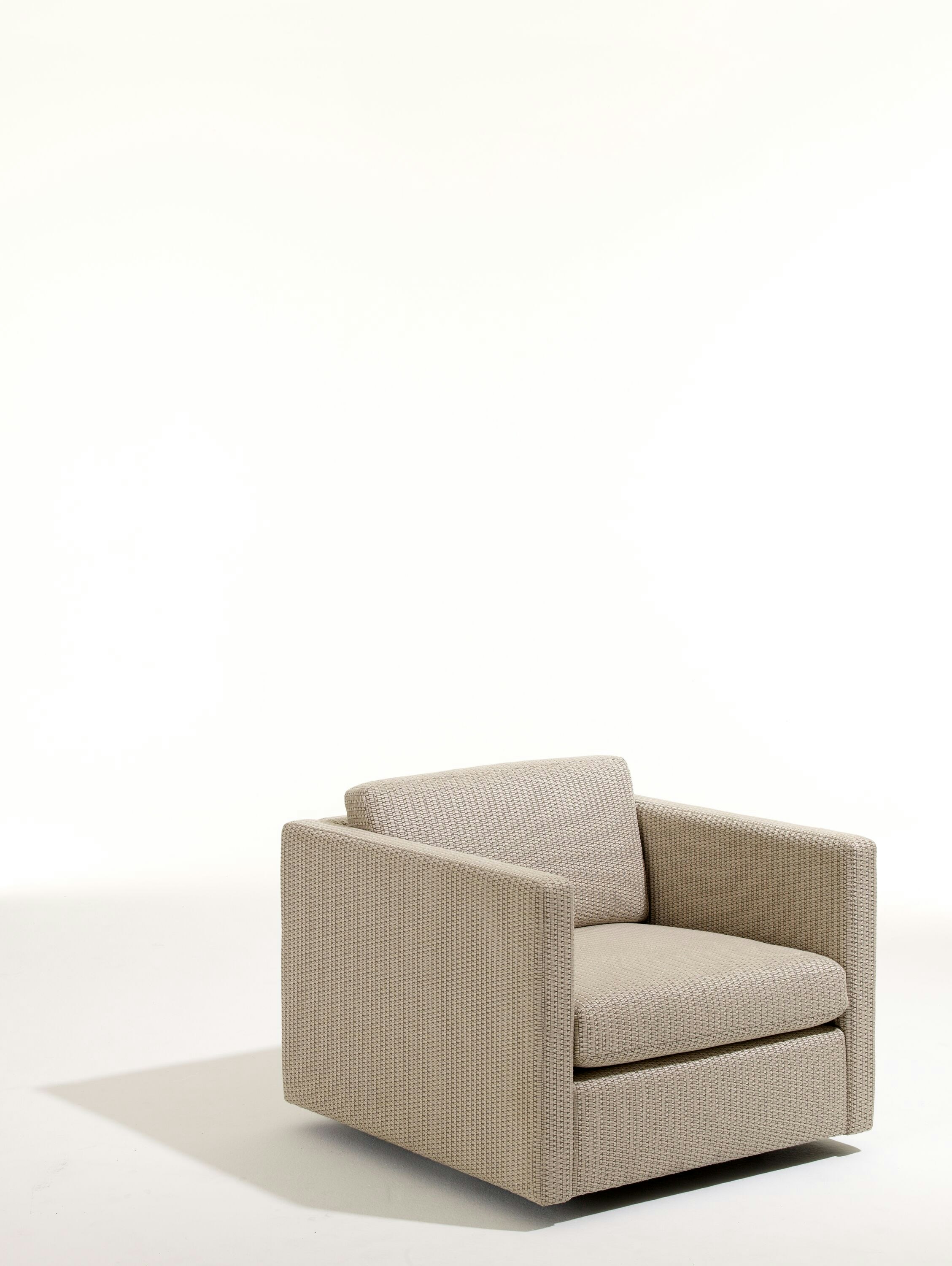 Pfister Lounge Chair | Knoll