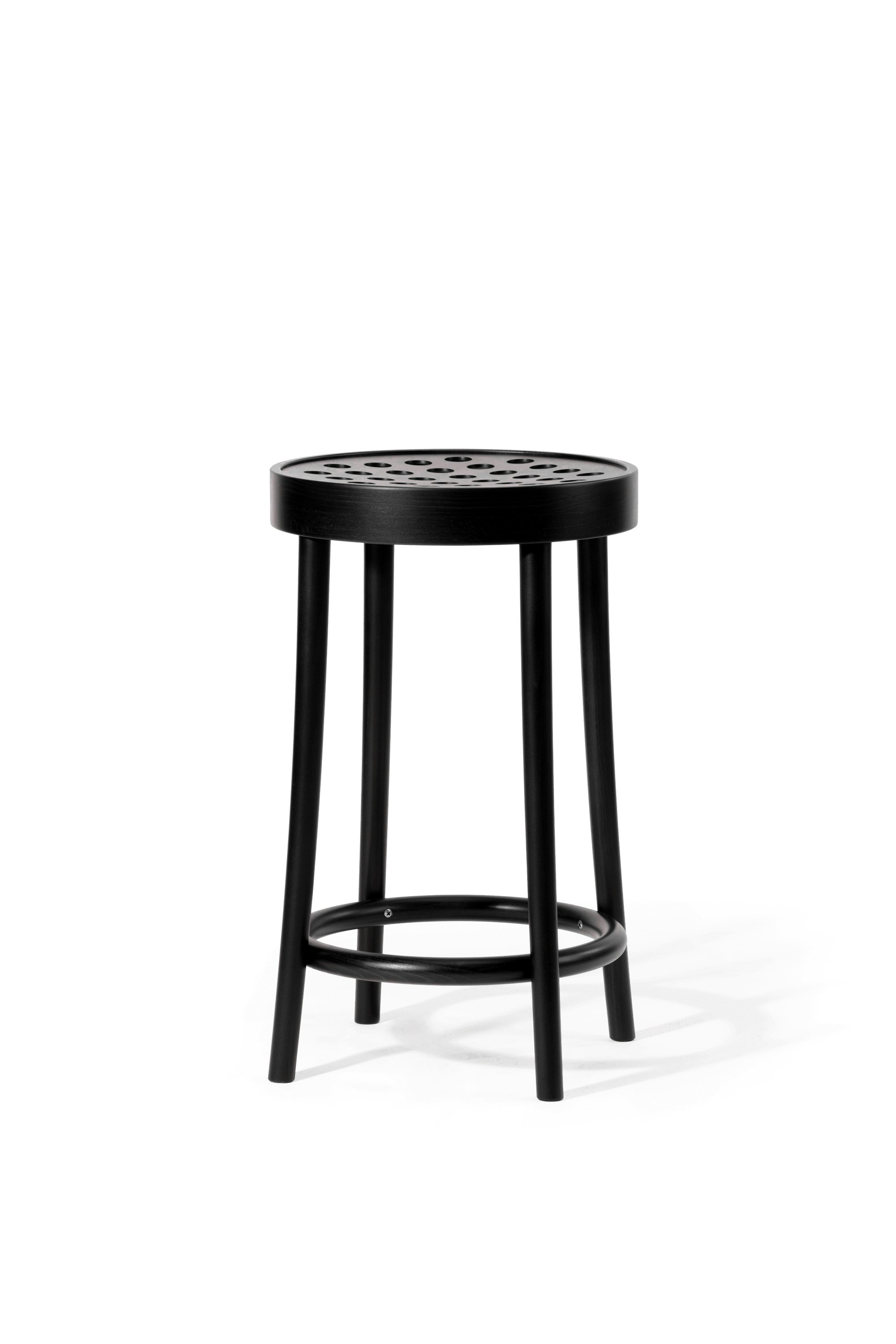822 Counter Stool – Design Within Reach