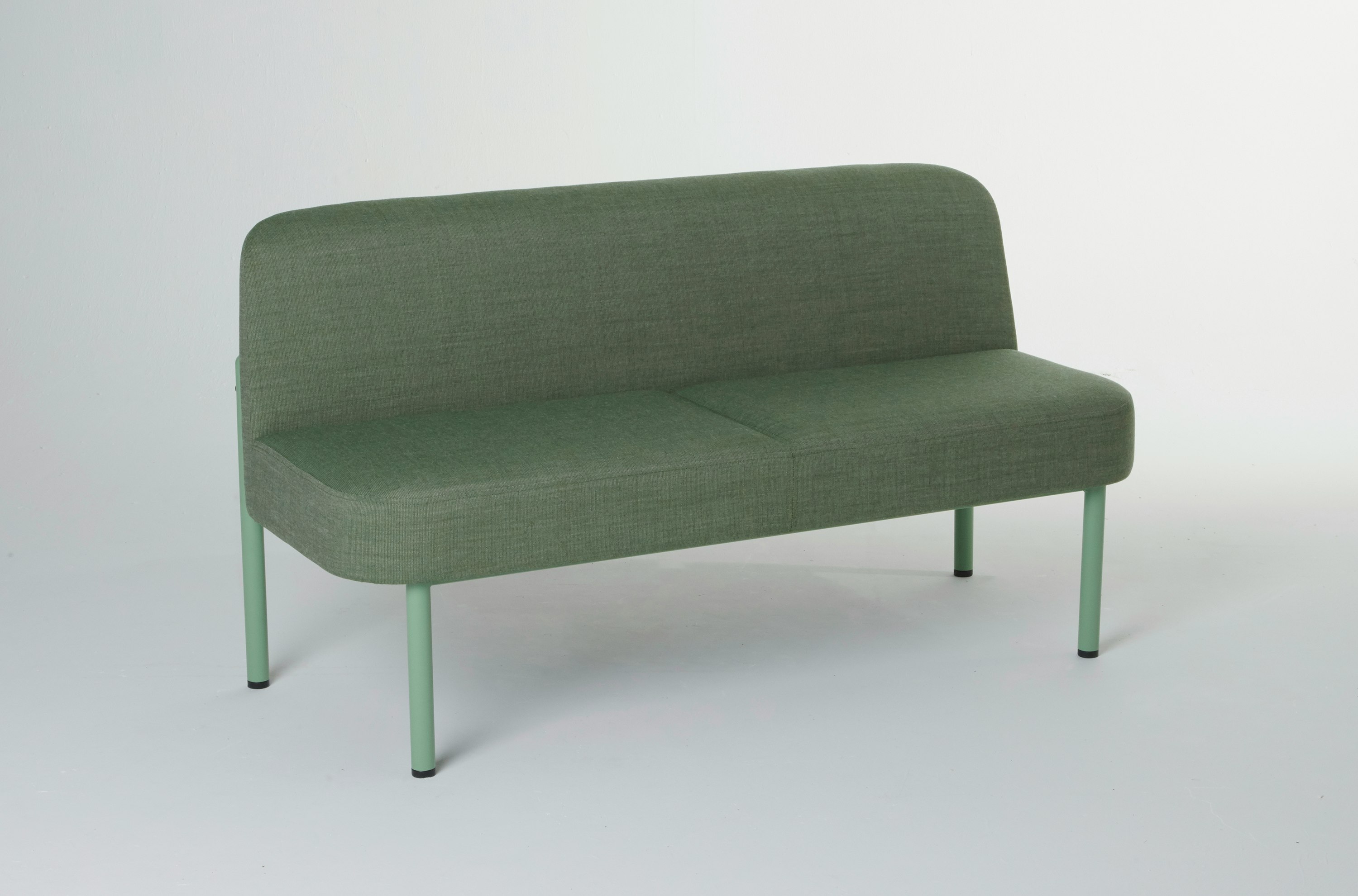 Hue Sofa, NaughtOne | MillerKnoll