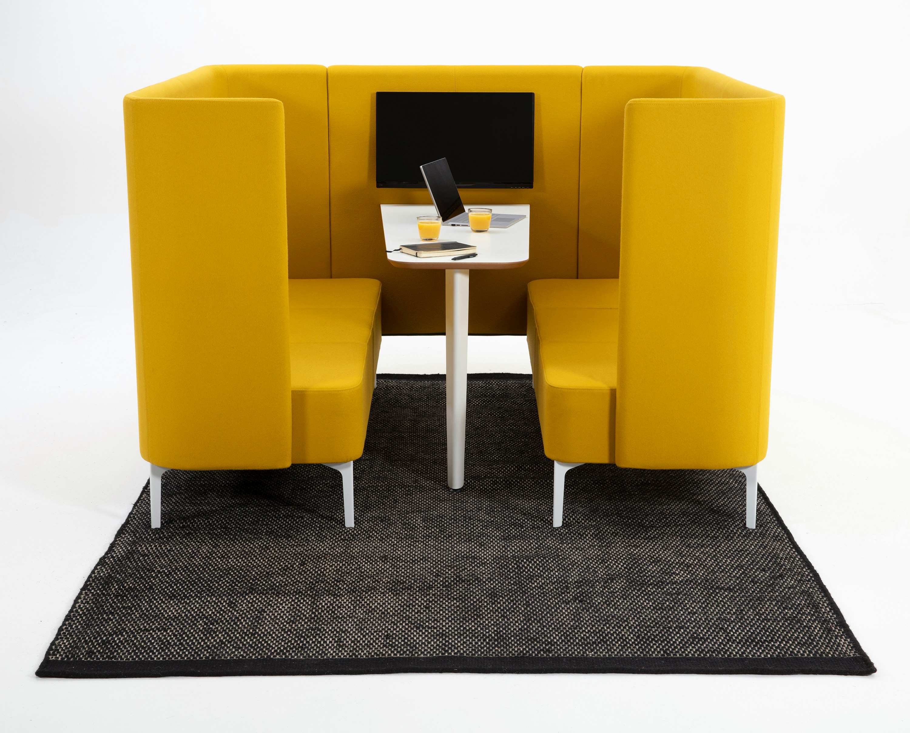 Pullman Booth, NaughtOne | MillerKnoll