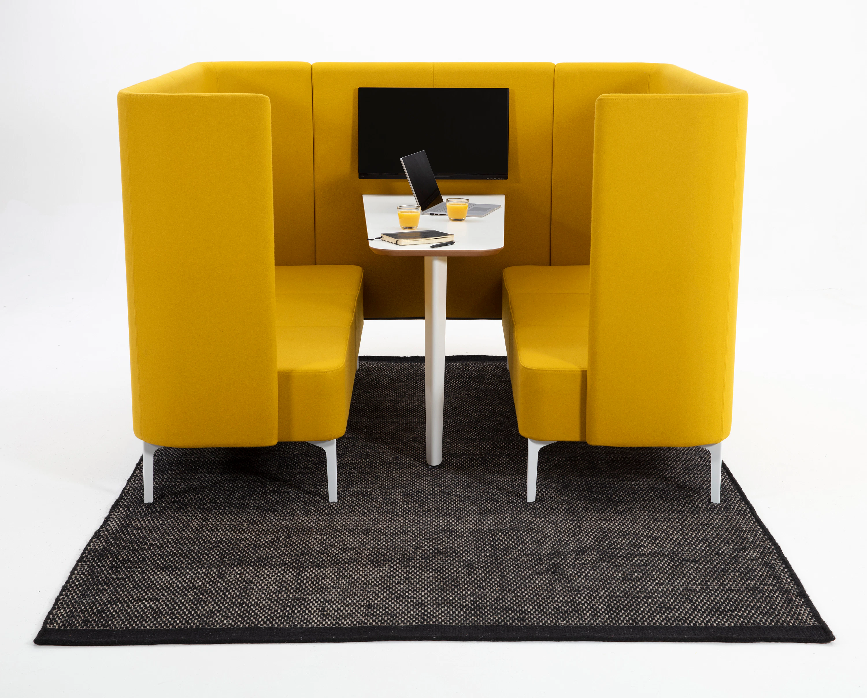 Pullman Booth, NaughtOne | MillerKnoll