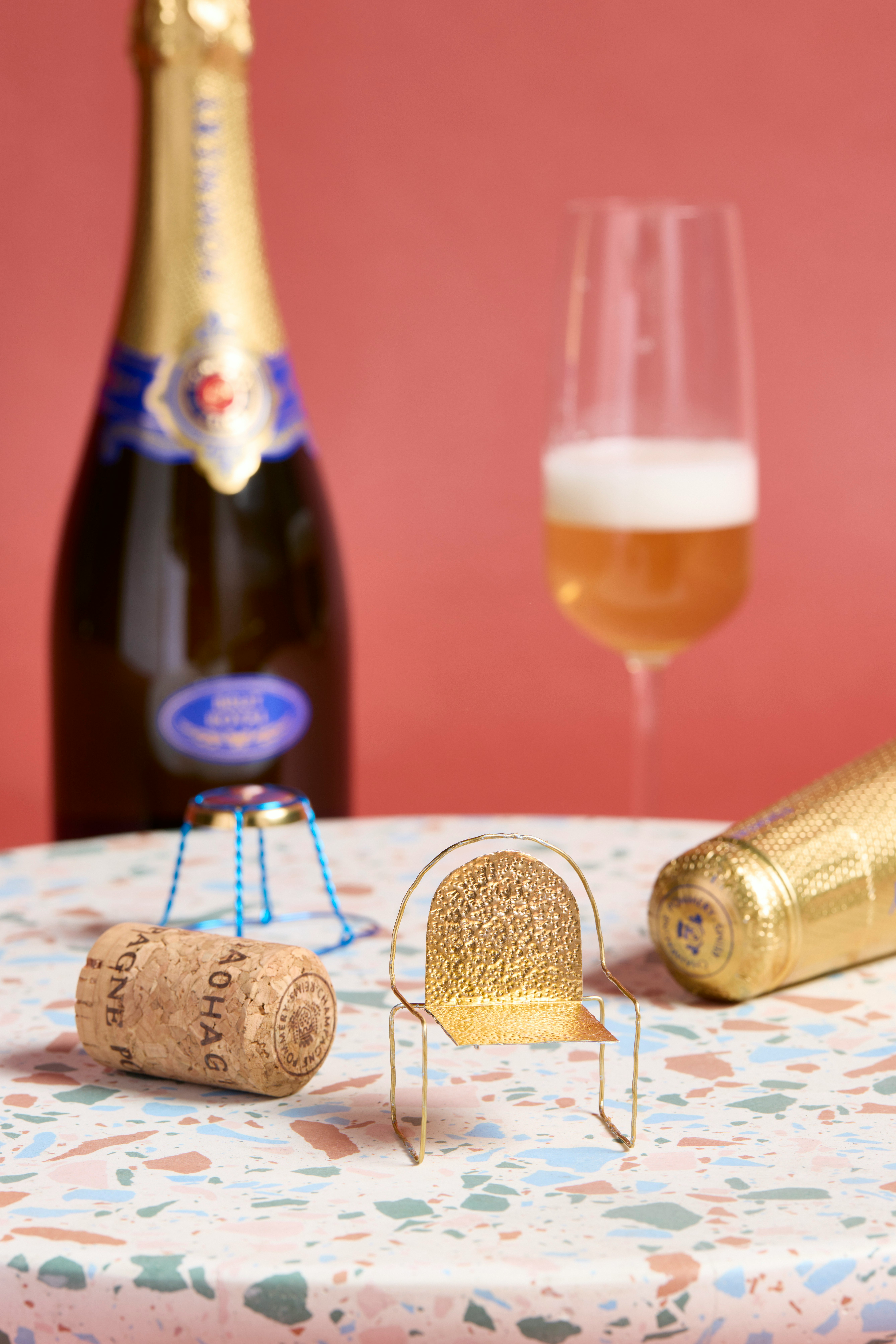 champagnechair