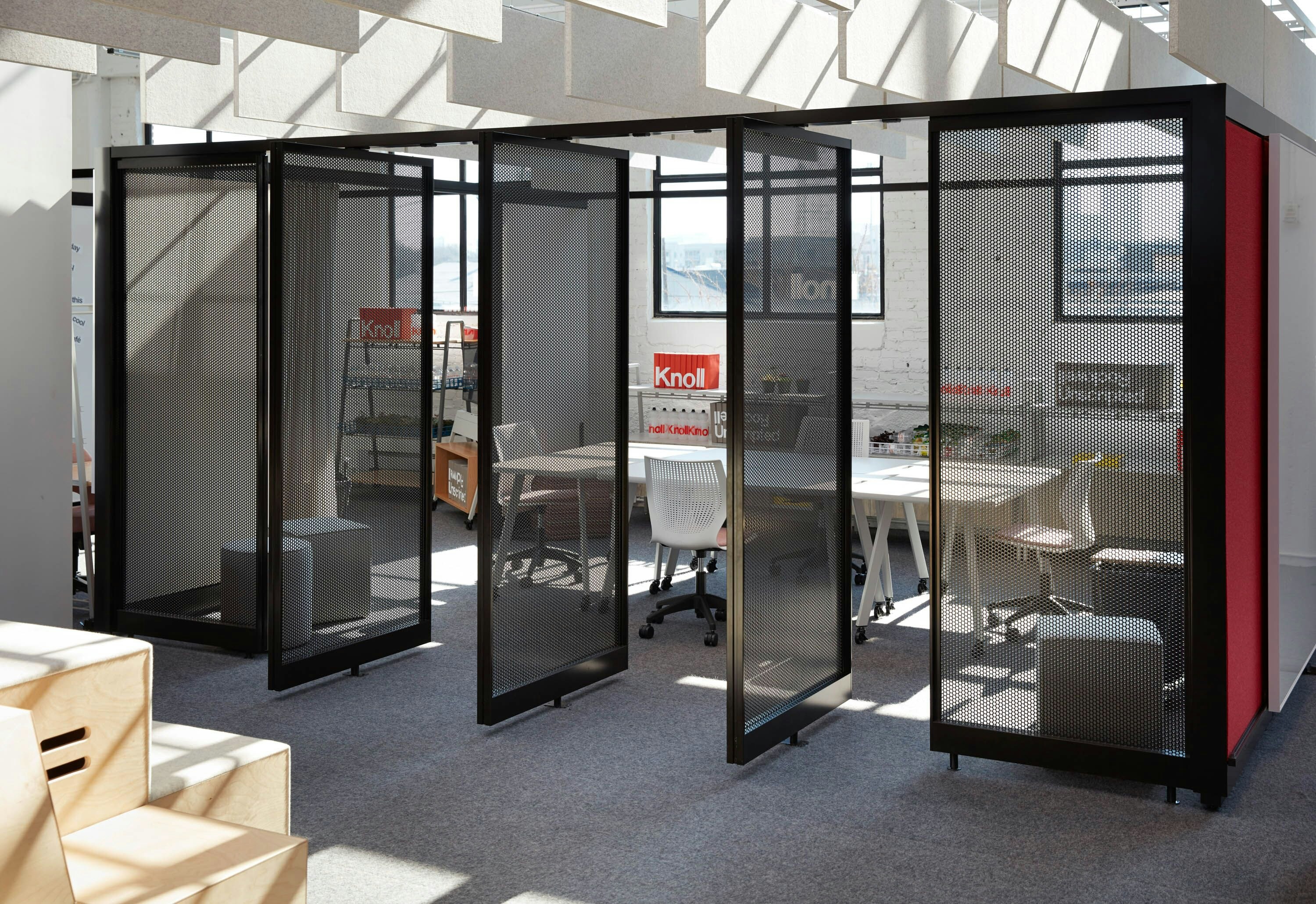 Rockwell Unscripted | Knoll
