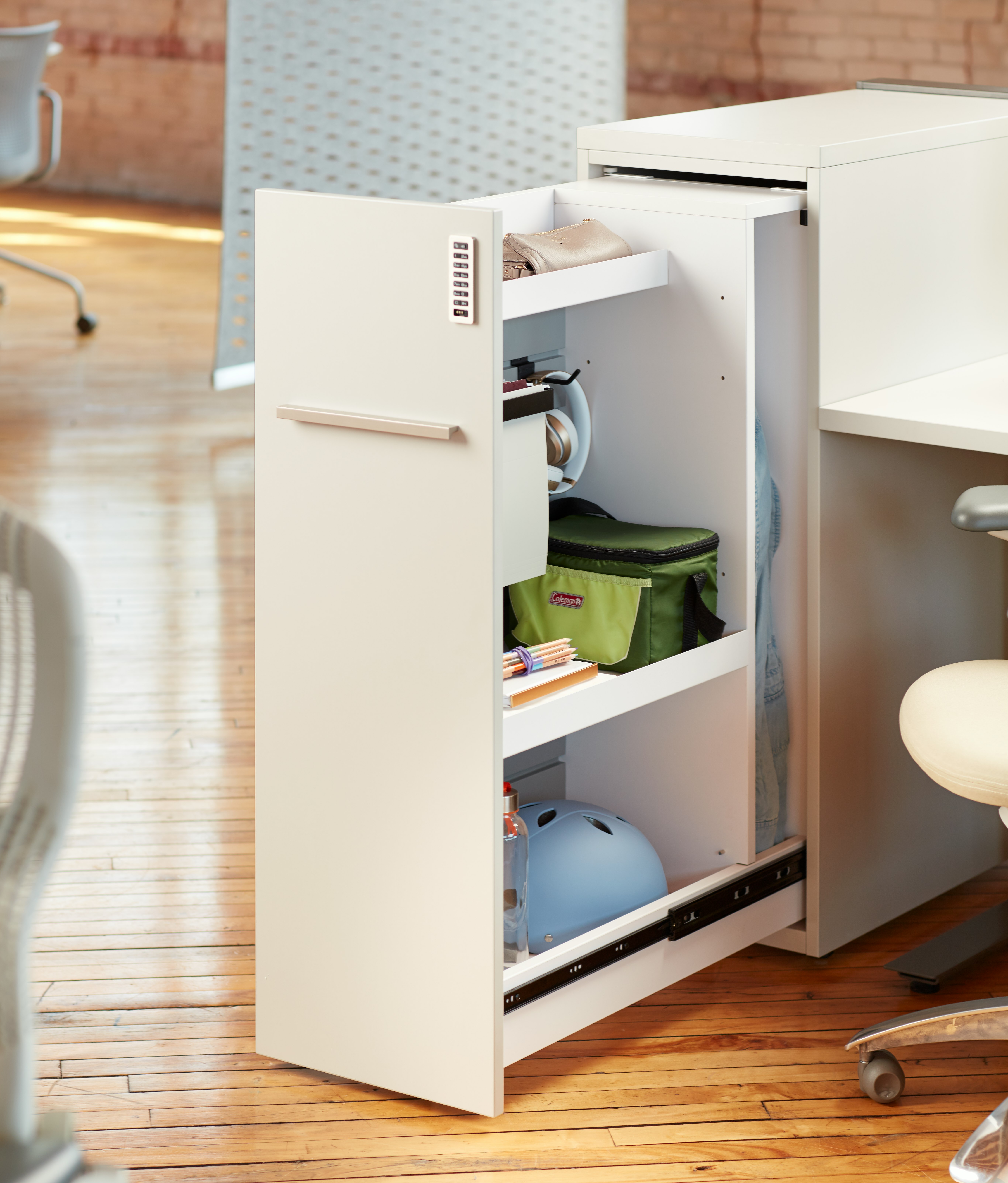 Anchor Storage Tower, Knoll | MillerKnoll