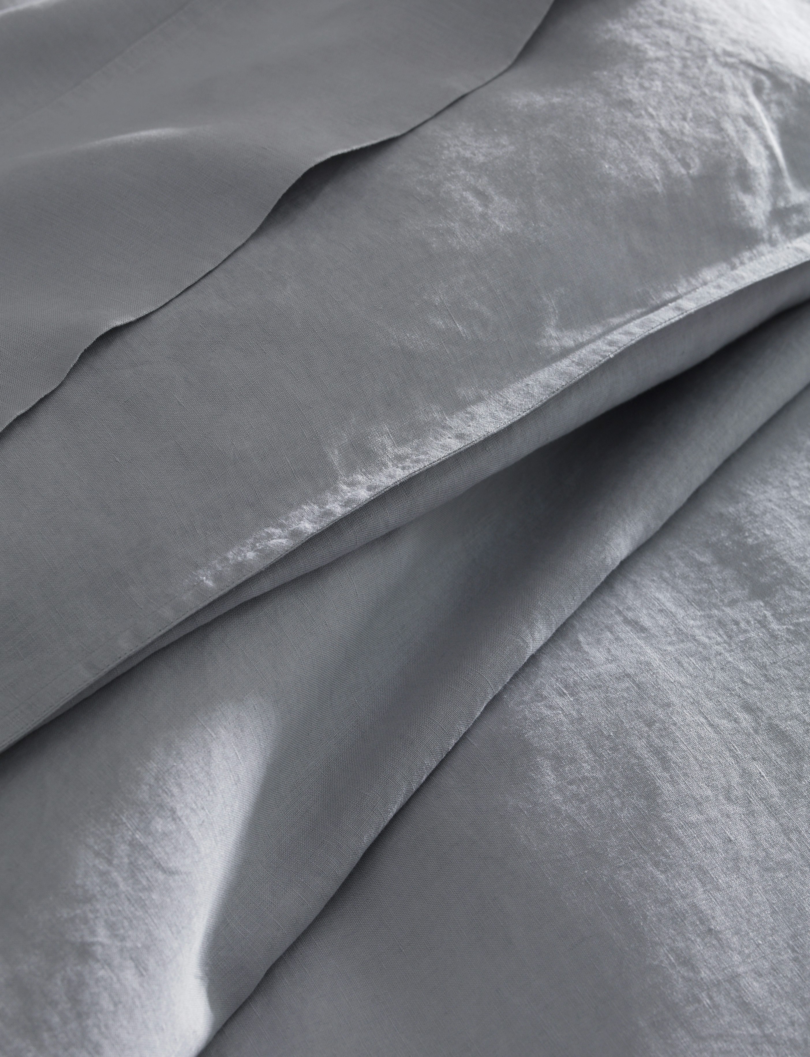 Modern Sheets + Sheet Sets – Design Within Reach