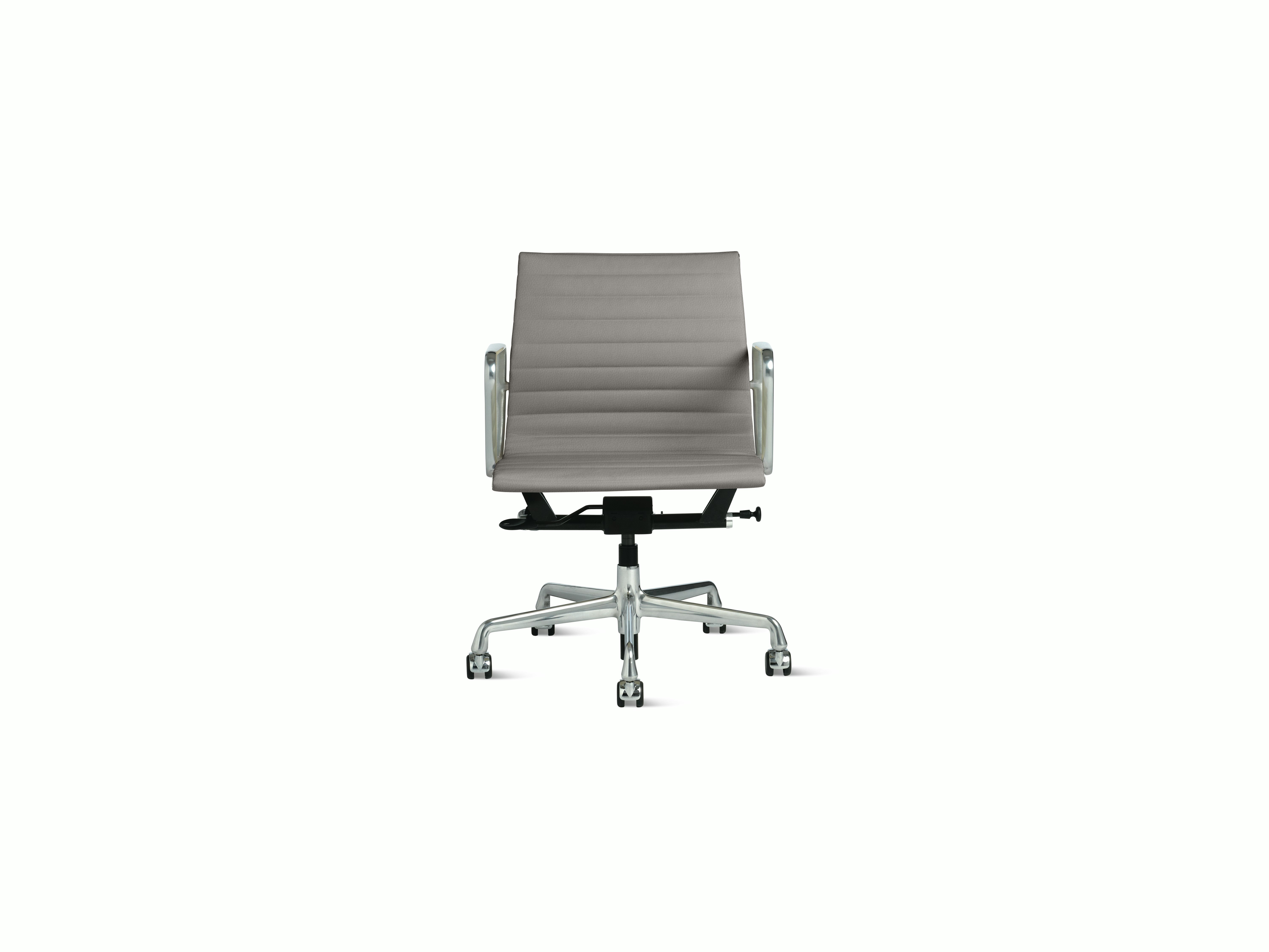 Eames Aluminum Group Chair, Management – Herman Miller Store