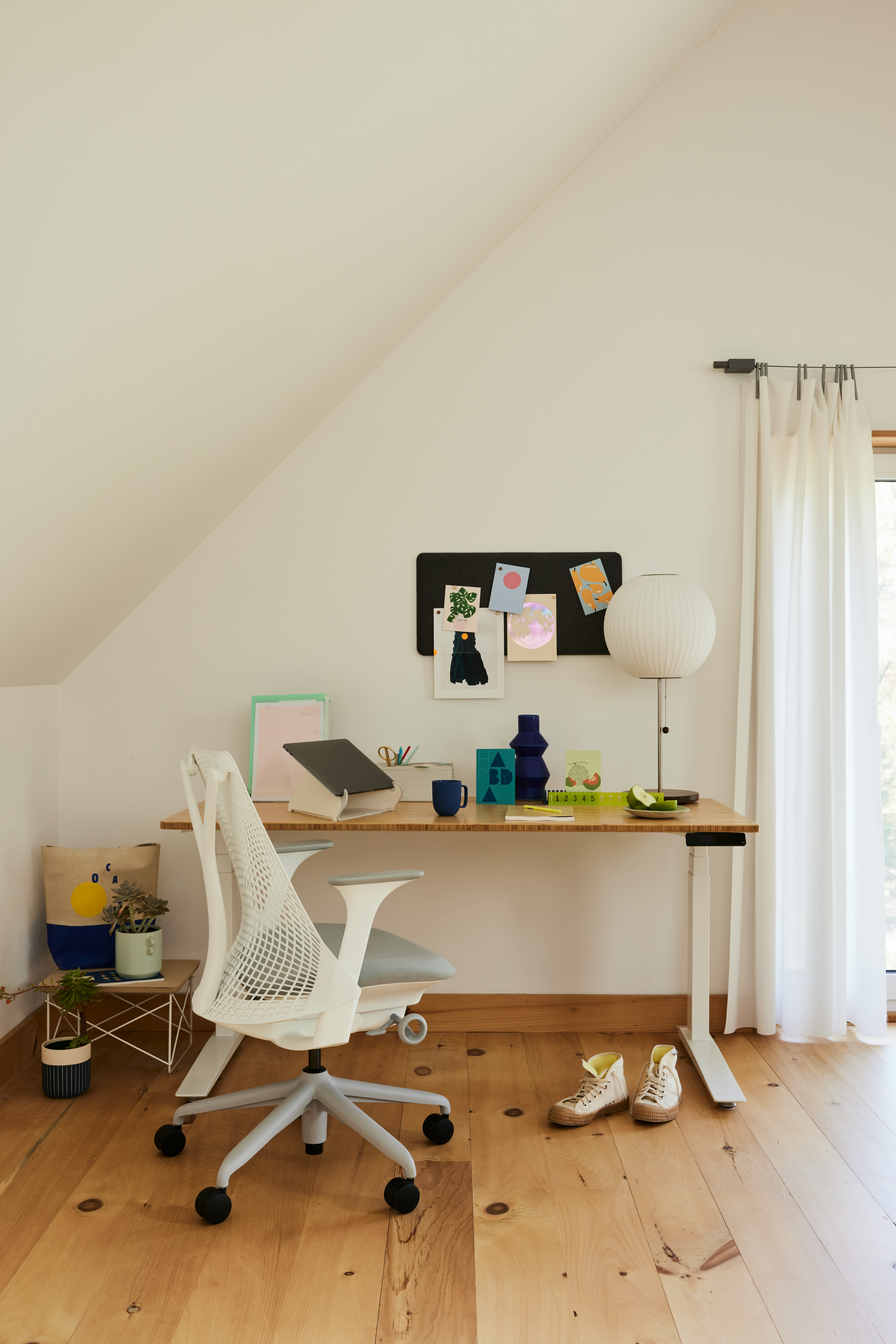 Herman Miller Store | Shop Iconic Designs for Home and Office