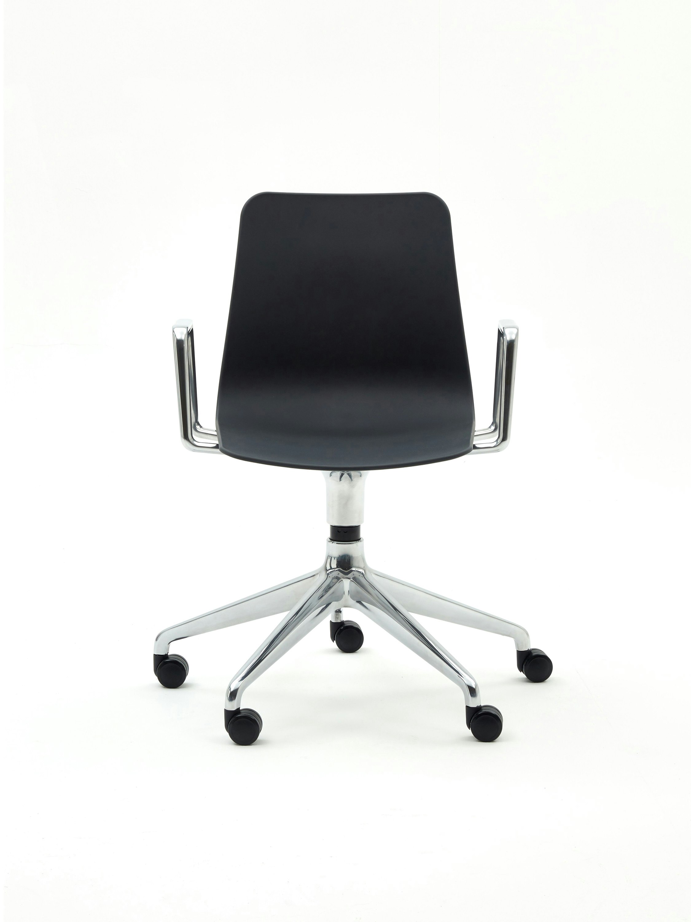 Polly Chair, NaughtOne | MillerKnoll