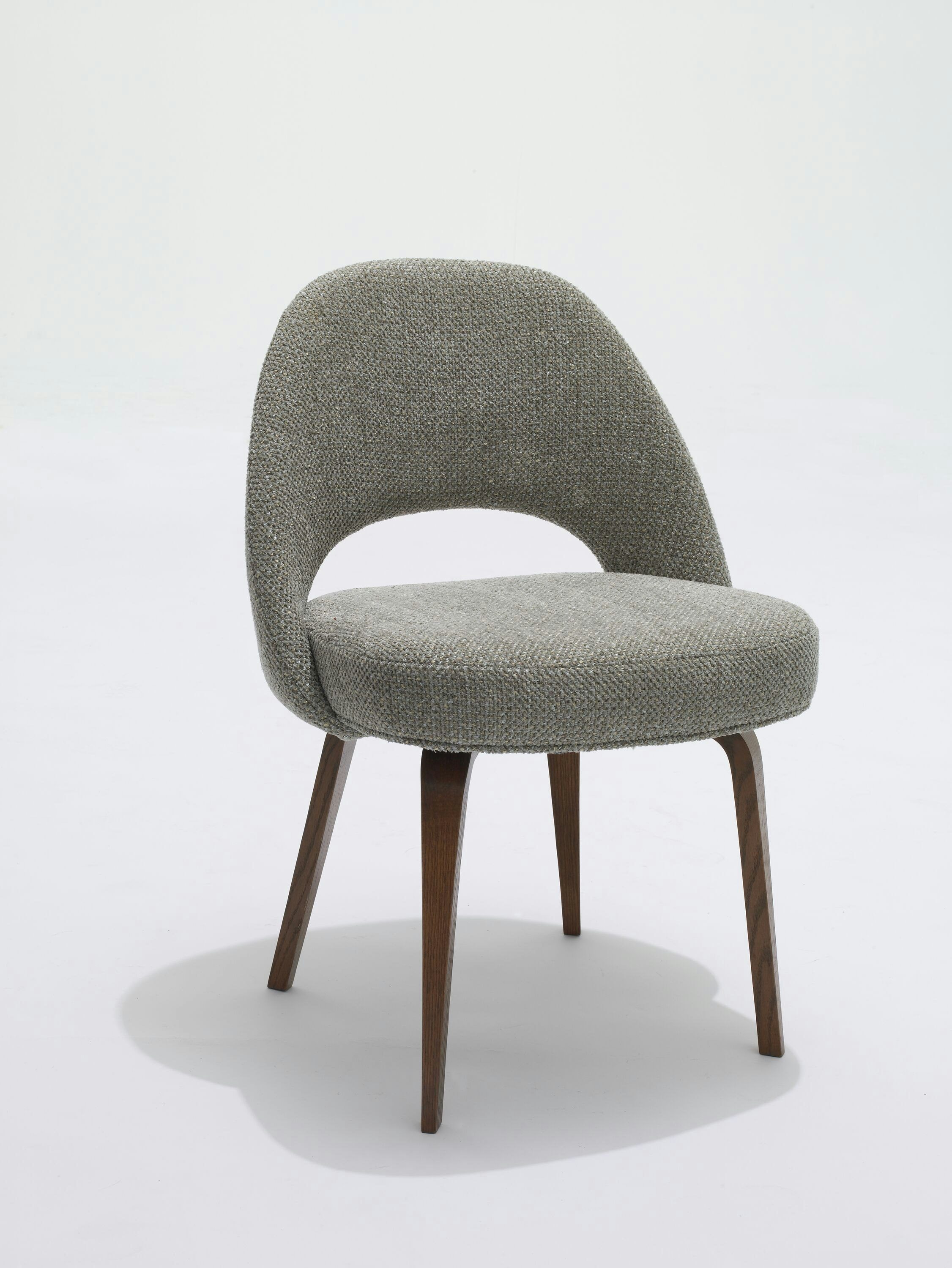 Saarinen Executive Armless Chair with Wood Legs - Original Design | Knoll
