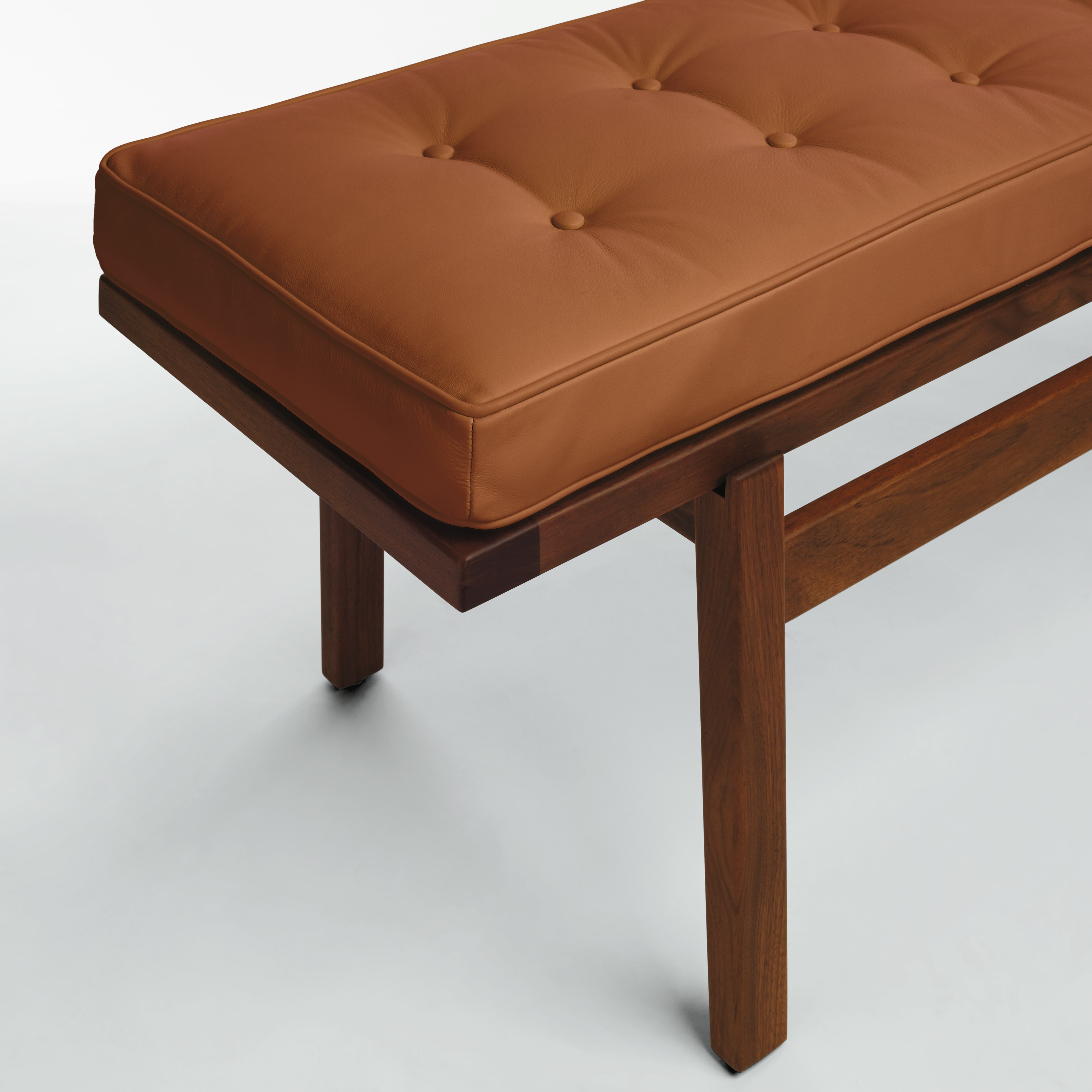 Jens Bench, DWR Collection | MillerKnoll
