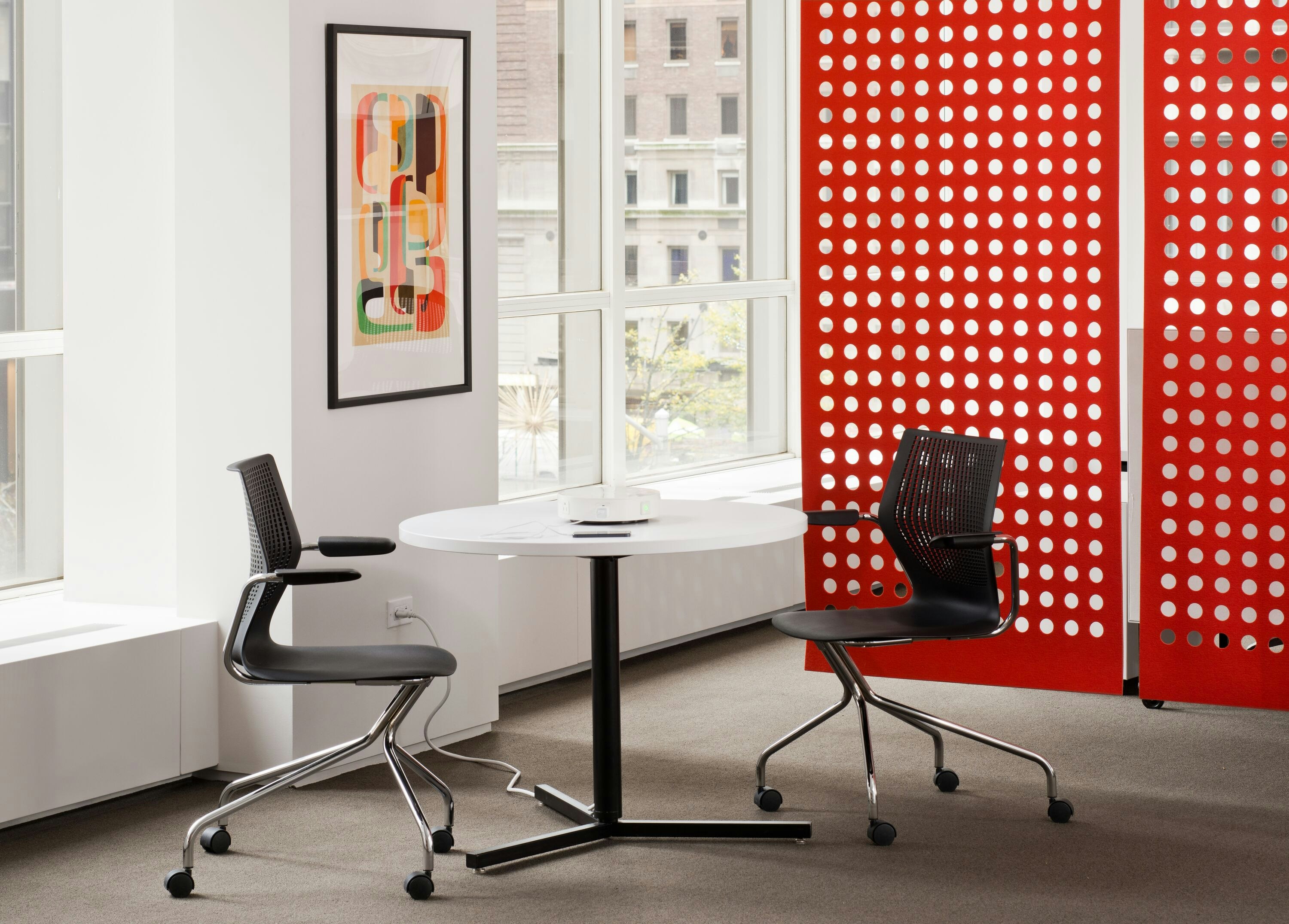 Antenna® Y-Base Tables | Knoll