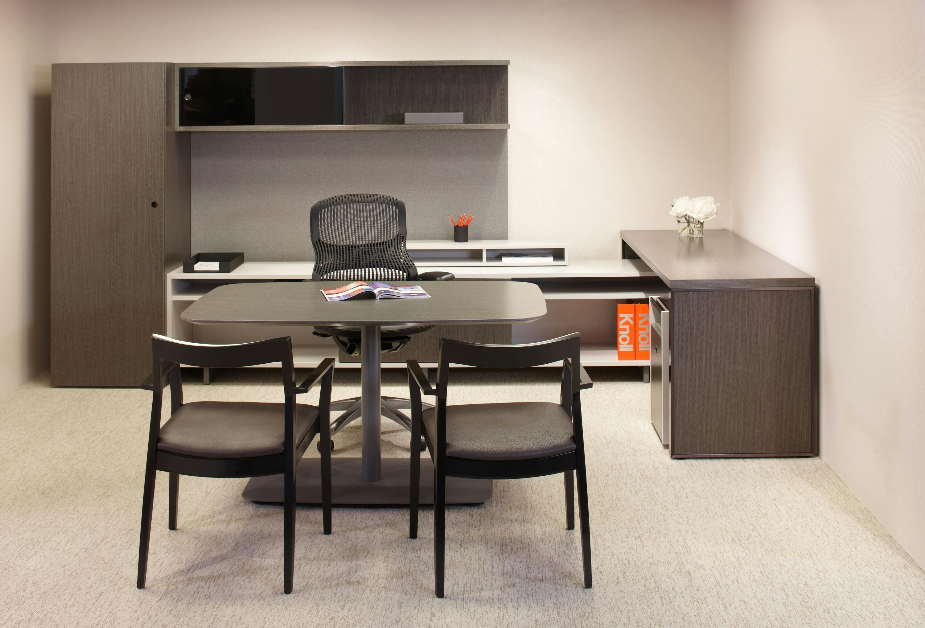 Reff Profiles™ Tables and Desks | Knoll