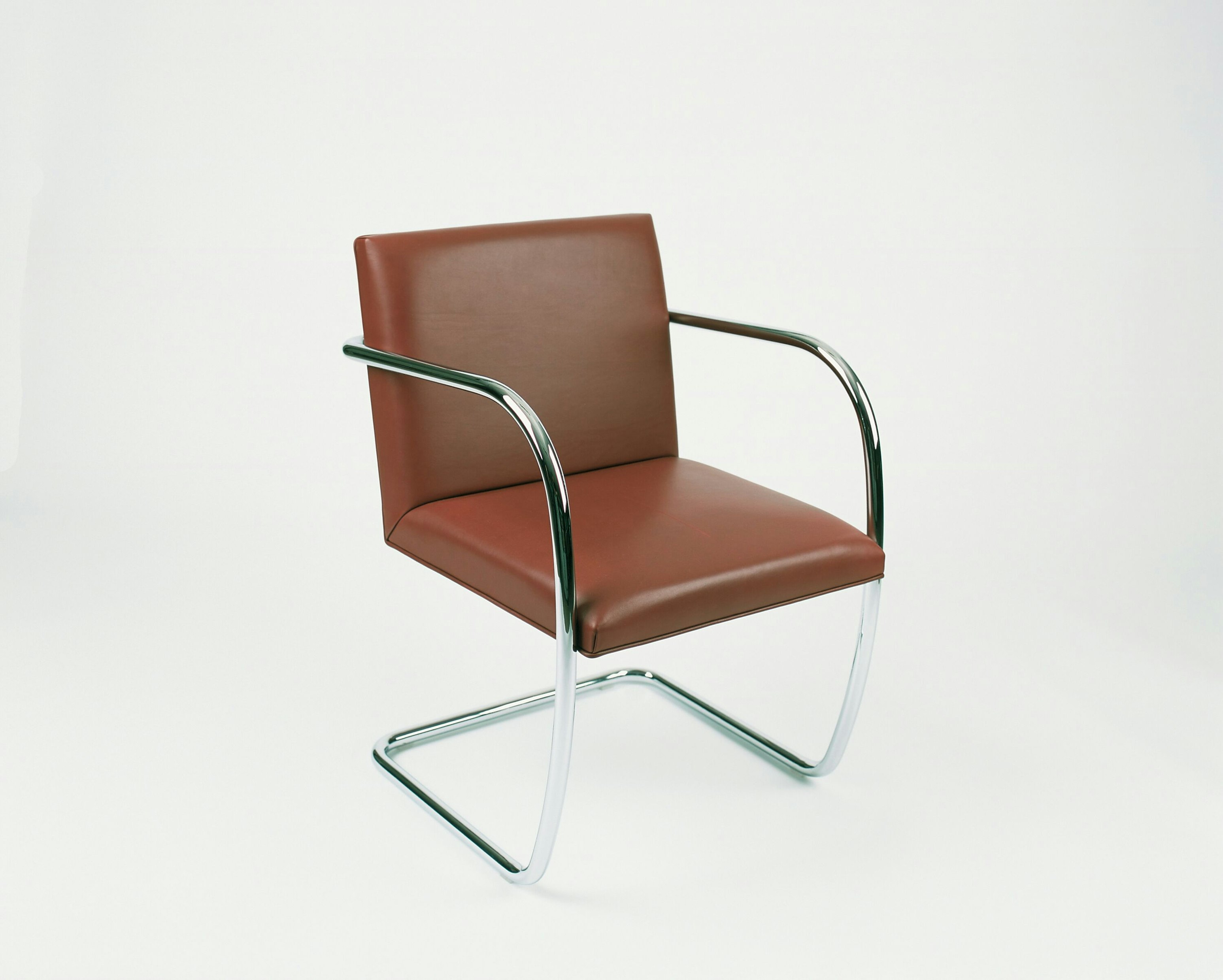 Brno Chair - Tubular - Original Design | Knoll