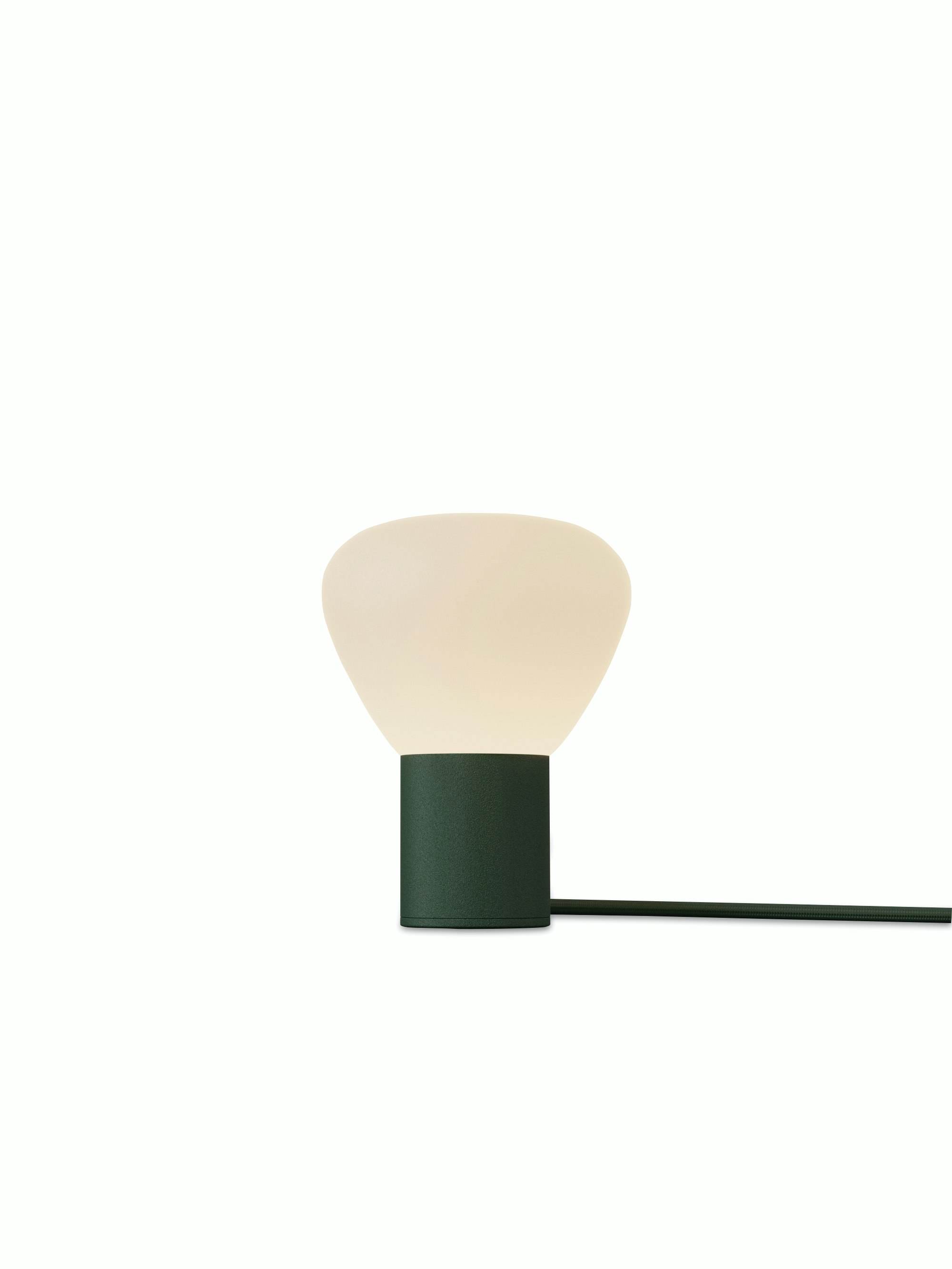 Modern Table Lamps & Desk Lamps – Design Within Reach