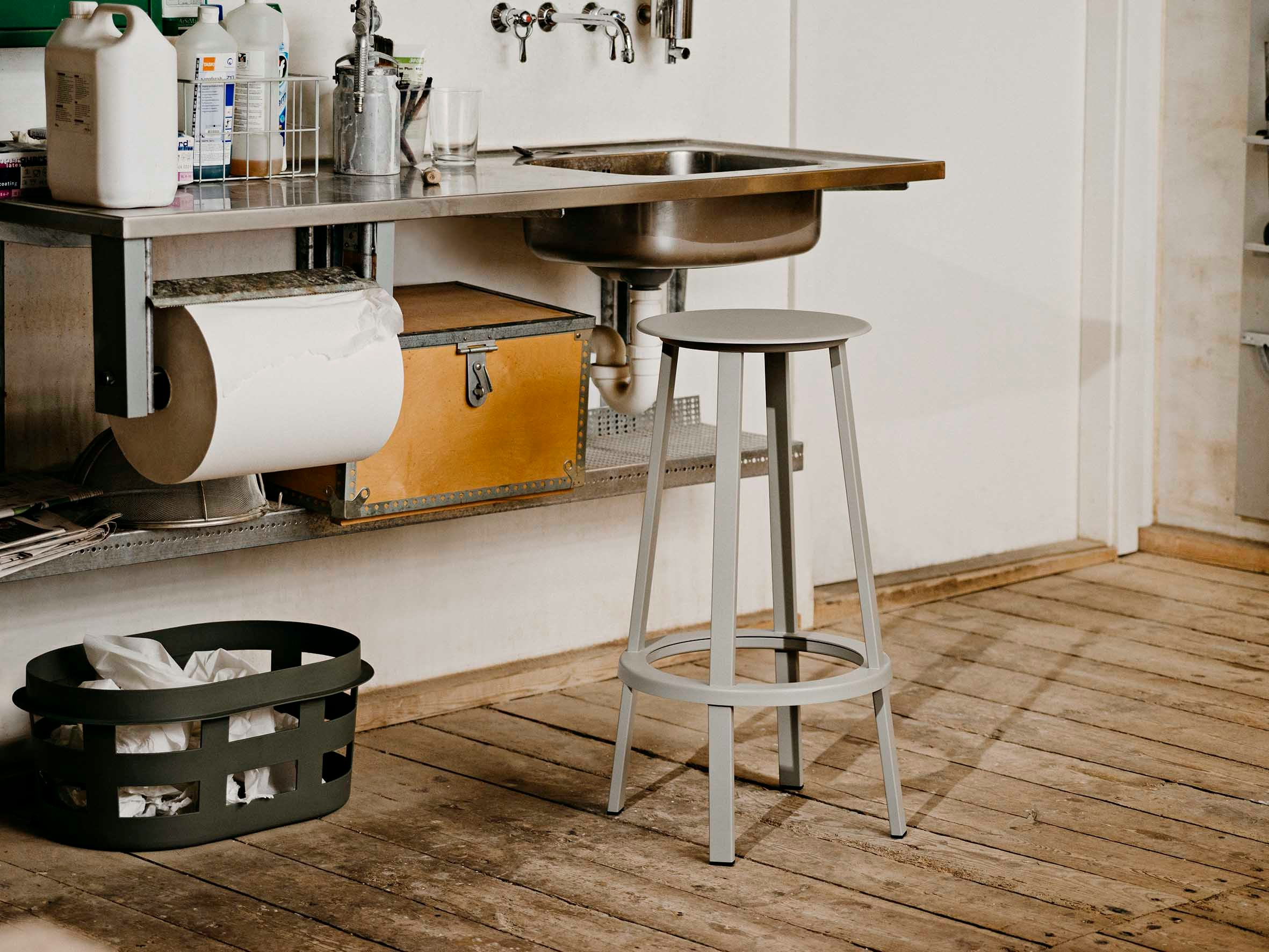 Revolver Stool, HAY | MillerKnoll