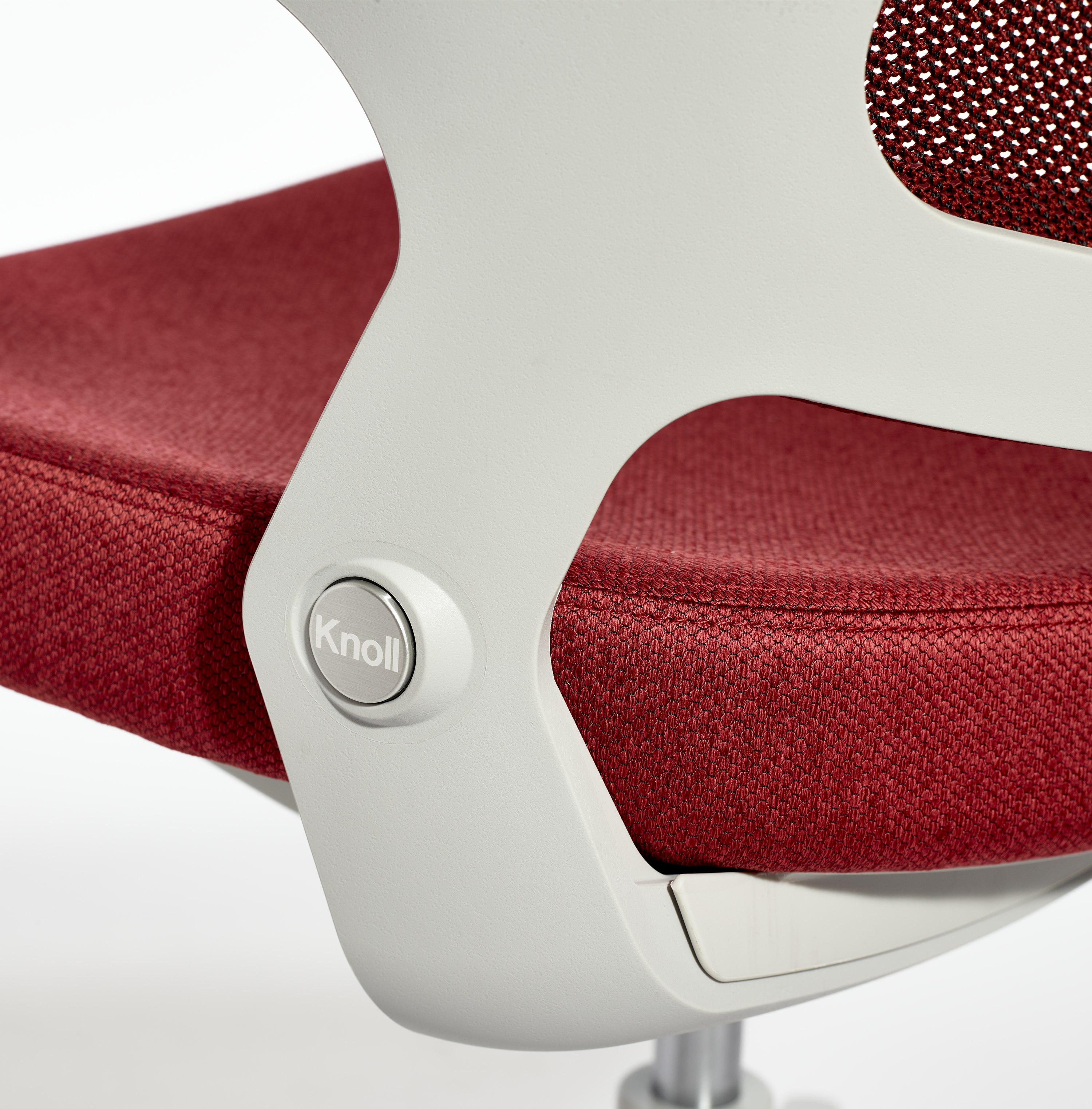 Ollo Chair, Knoll | MillerKnoll