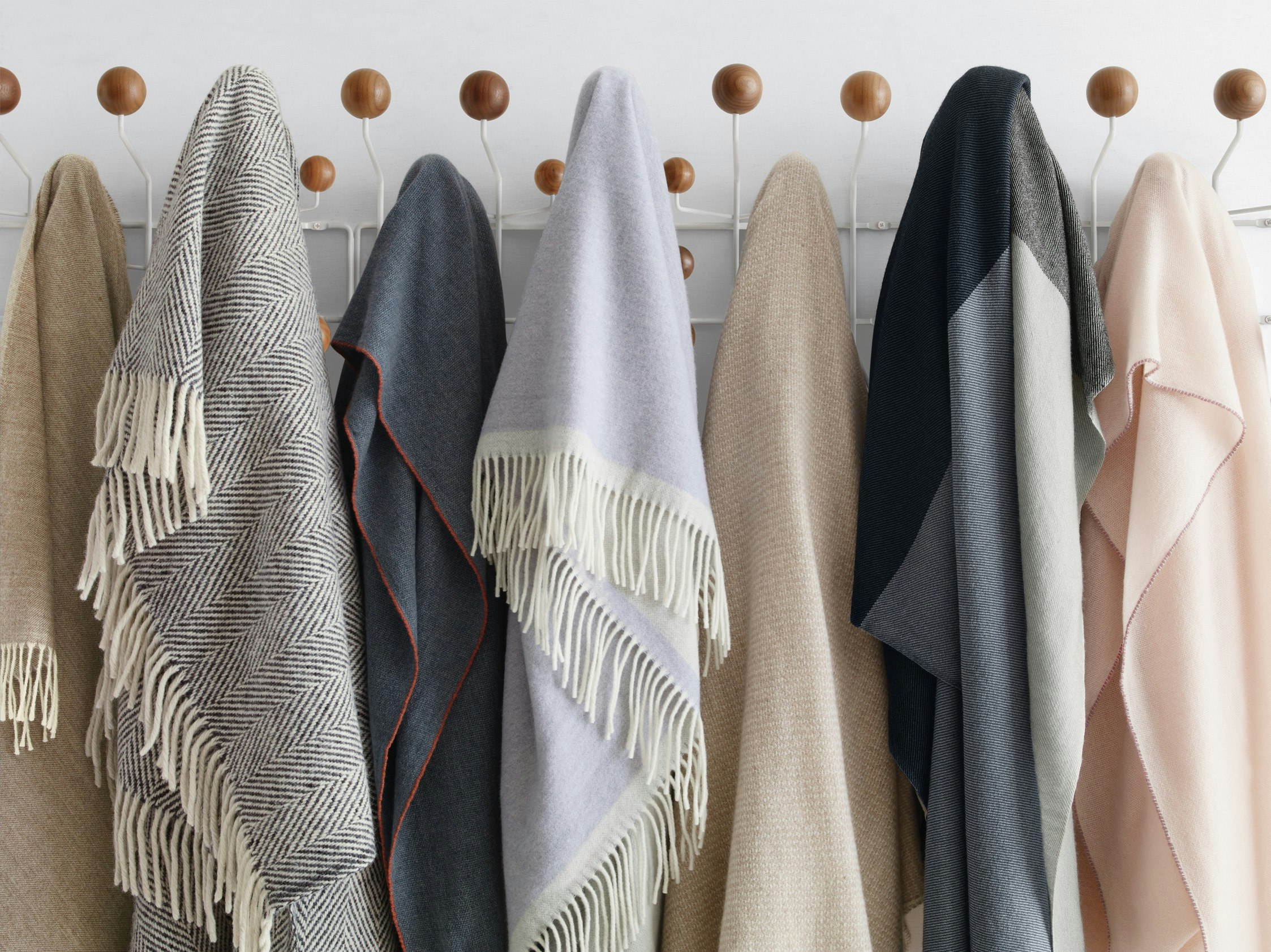 Modern Throw Blankets – Design Within Reach