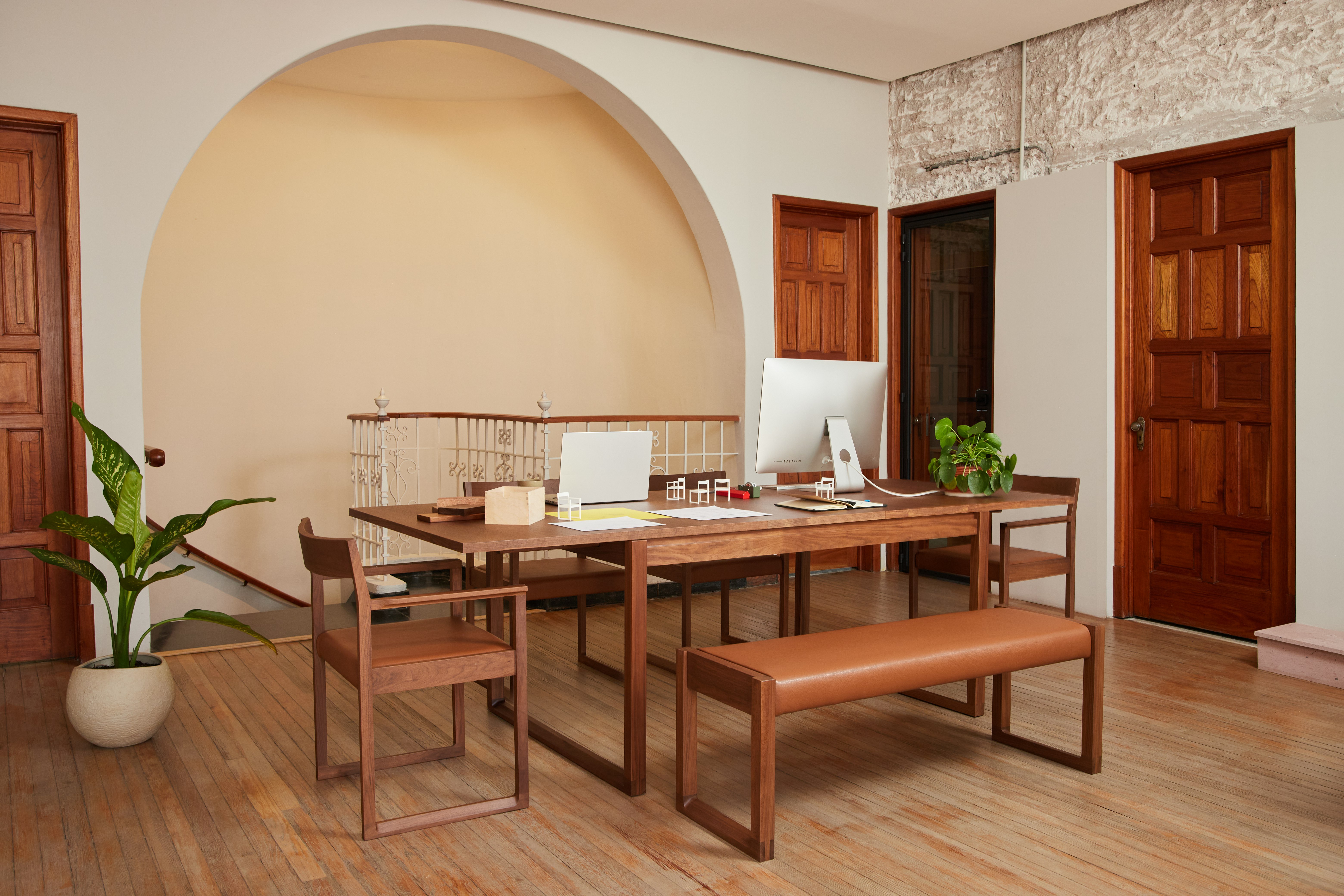Matera Extension Dining Table – Design Within Reach