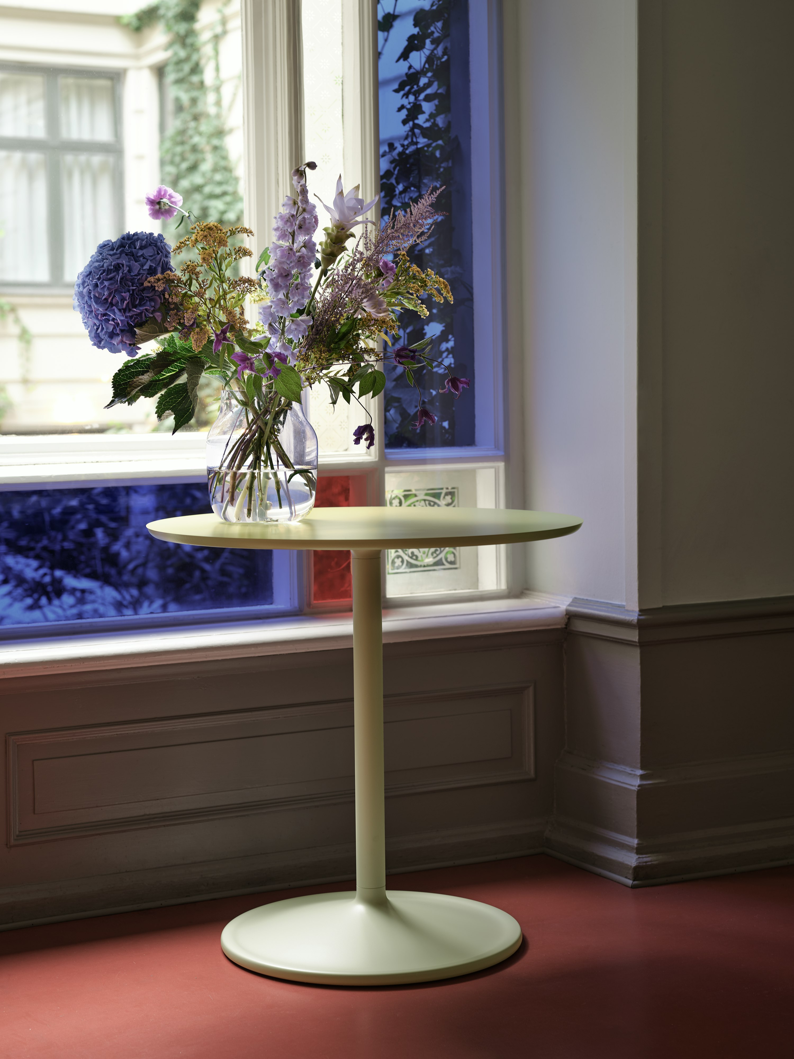 Soft Café Table – Design Within Reach