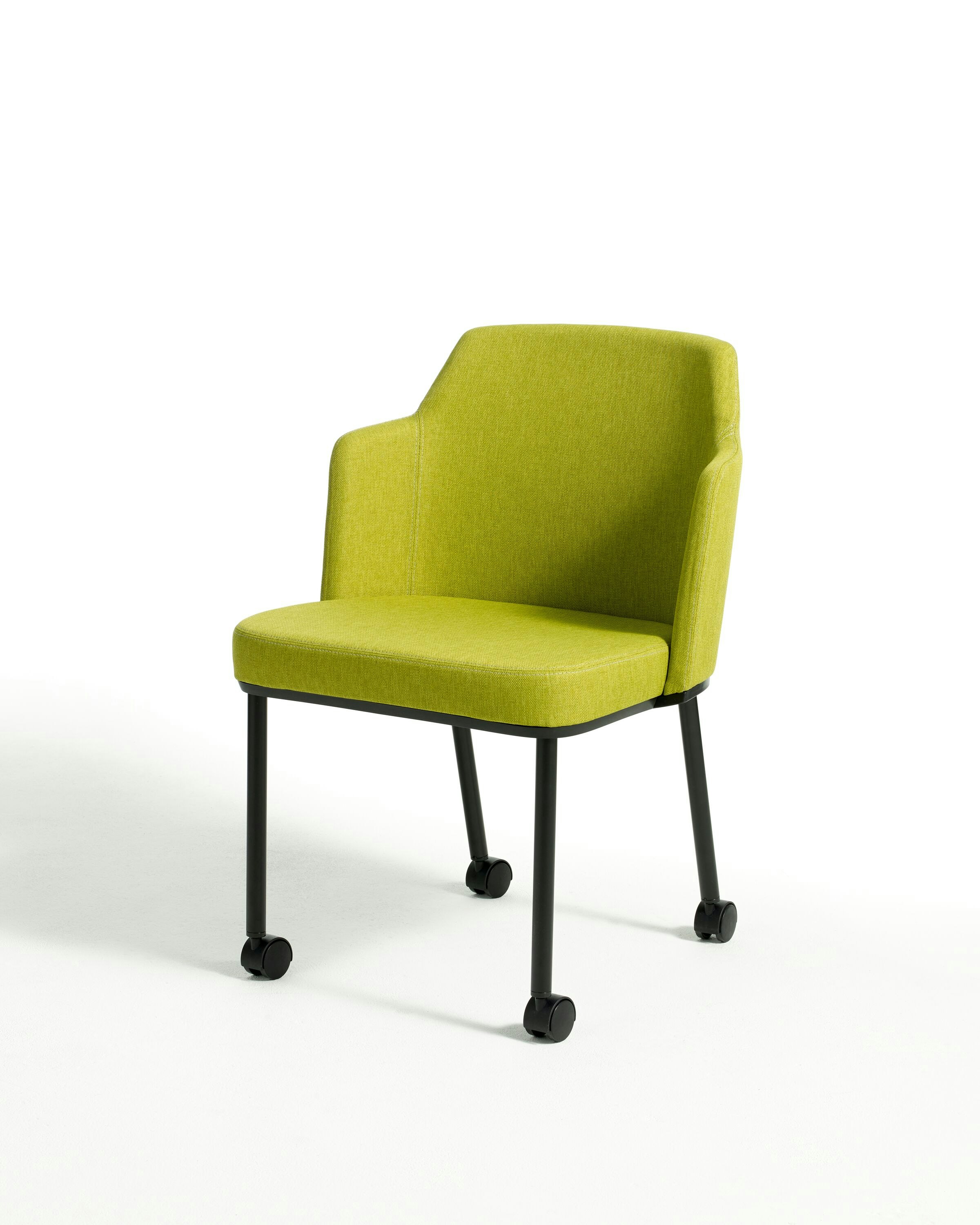 Remix® Side Chair | Knoll