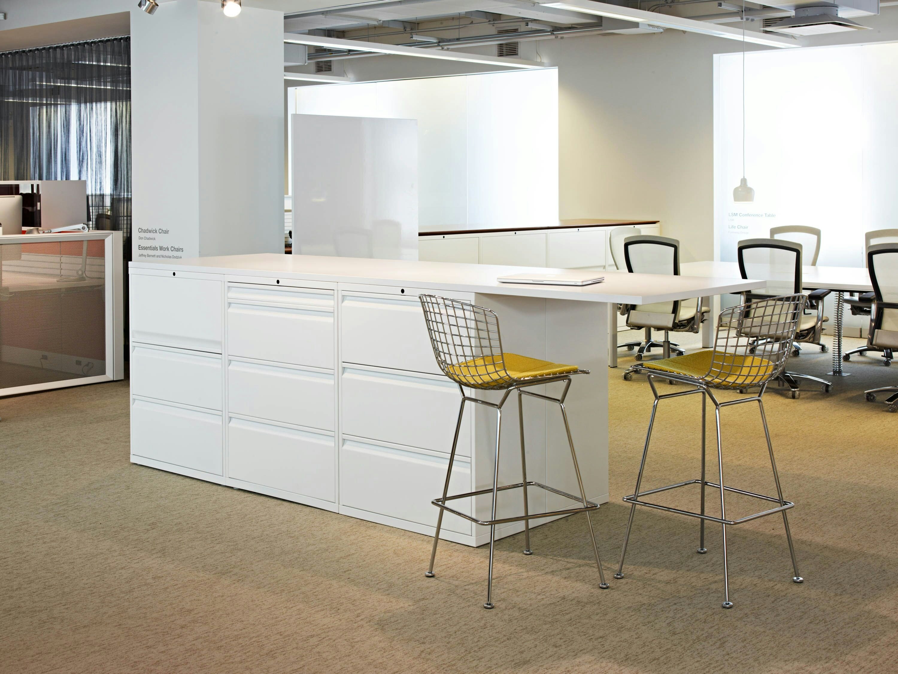 Bertoia Barstool - Original Design | Knoll