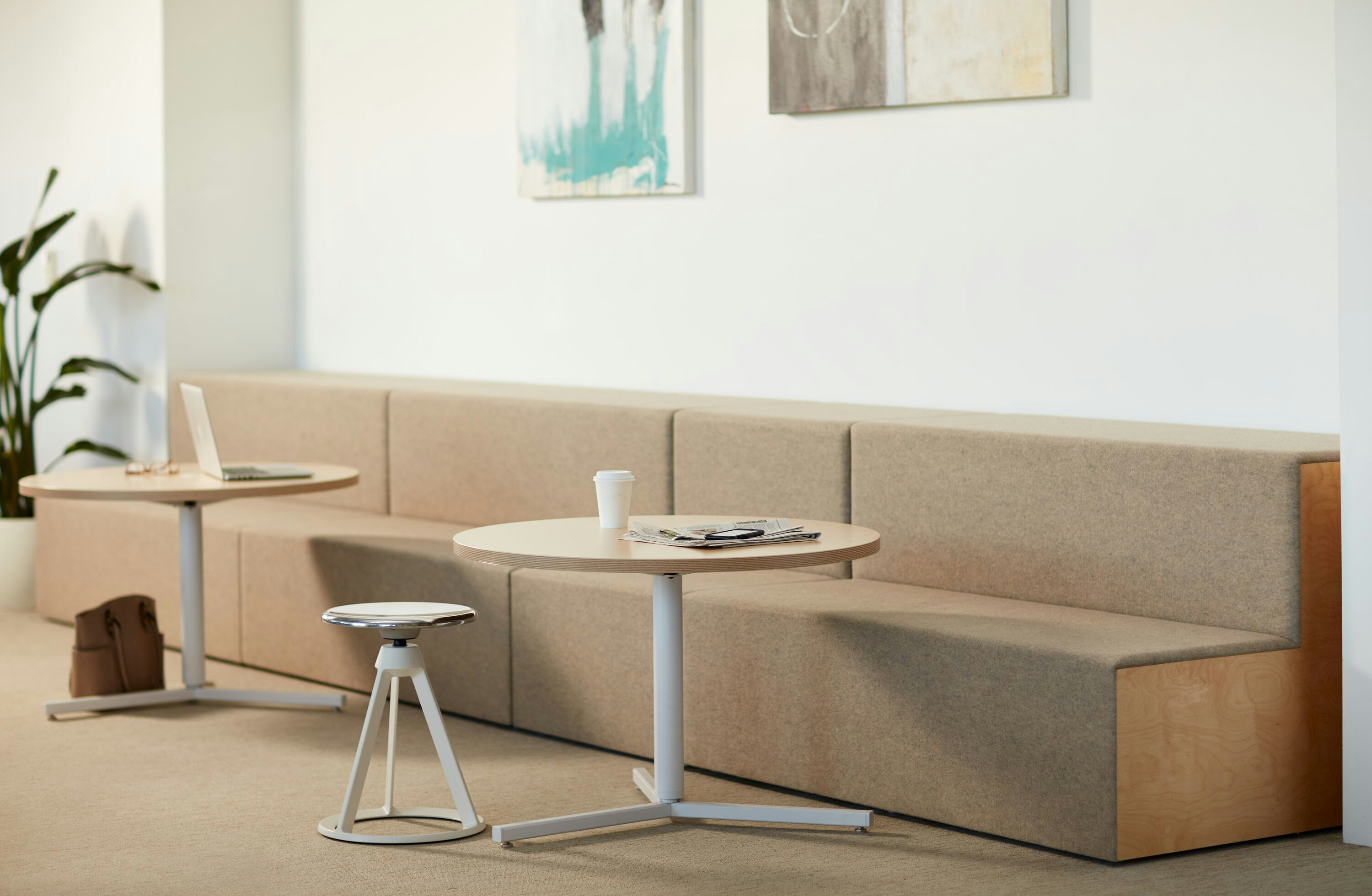 Rockwell Unscripted™ Steps | Knoll