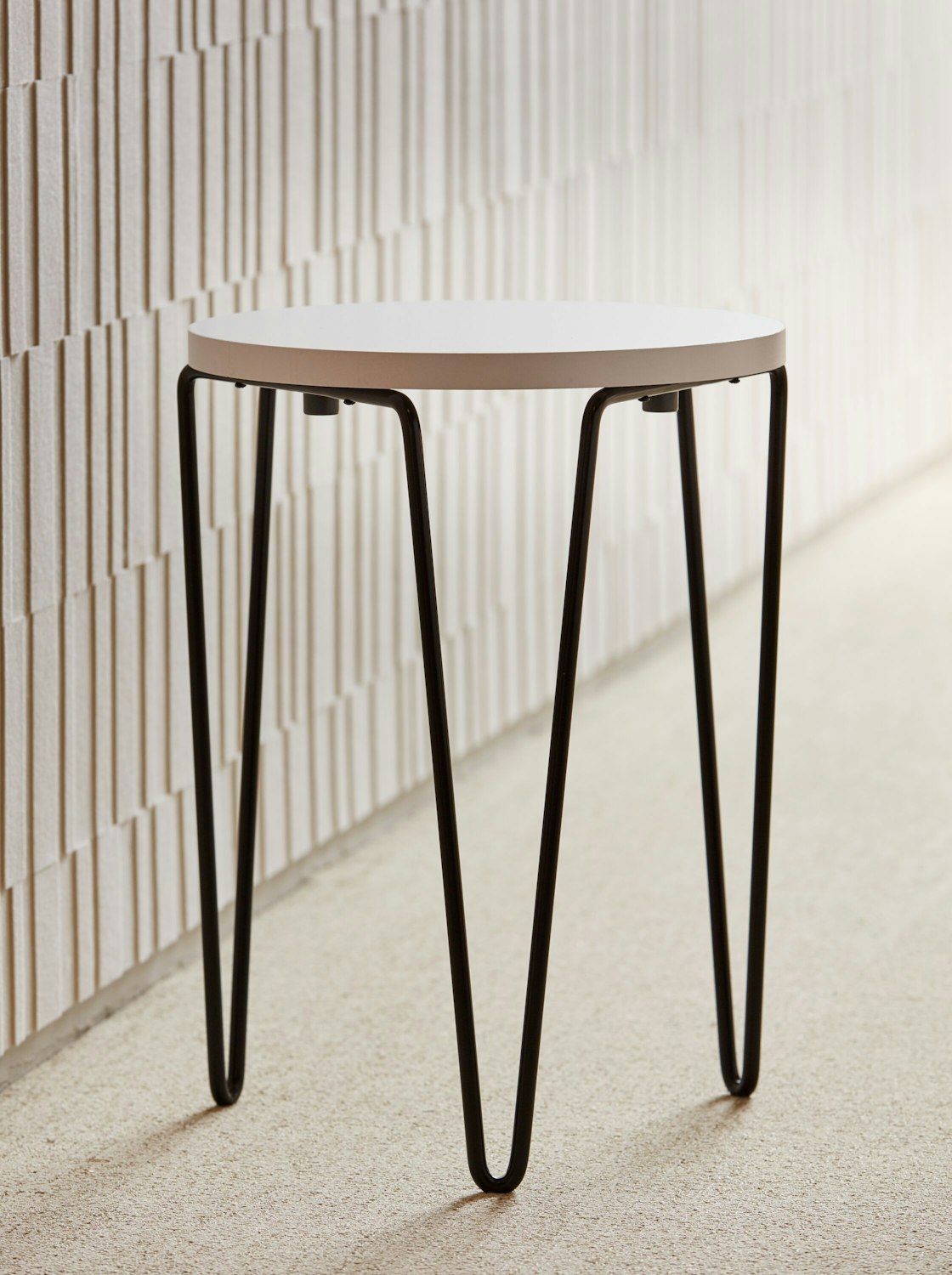 Florence Knoll Hairpin™ Stacking Table - Original Design | Knoll