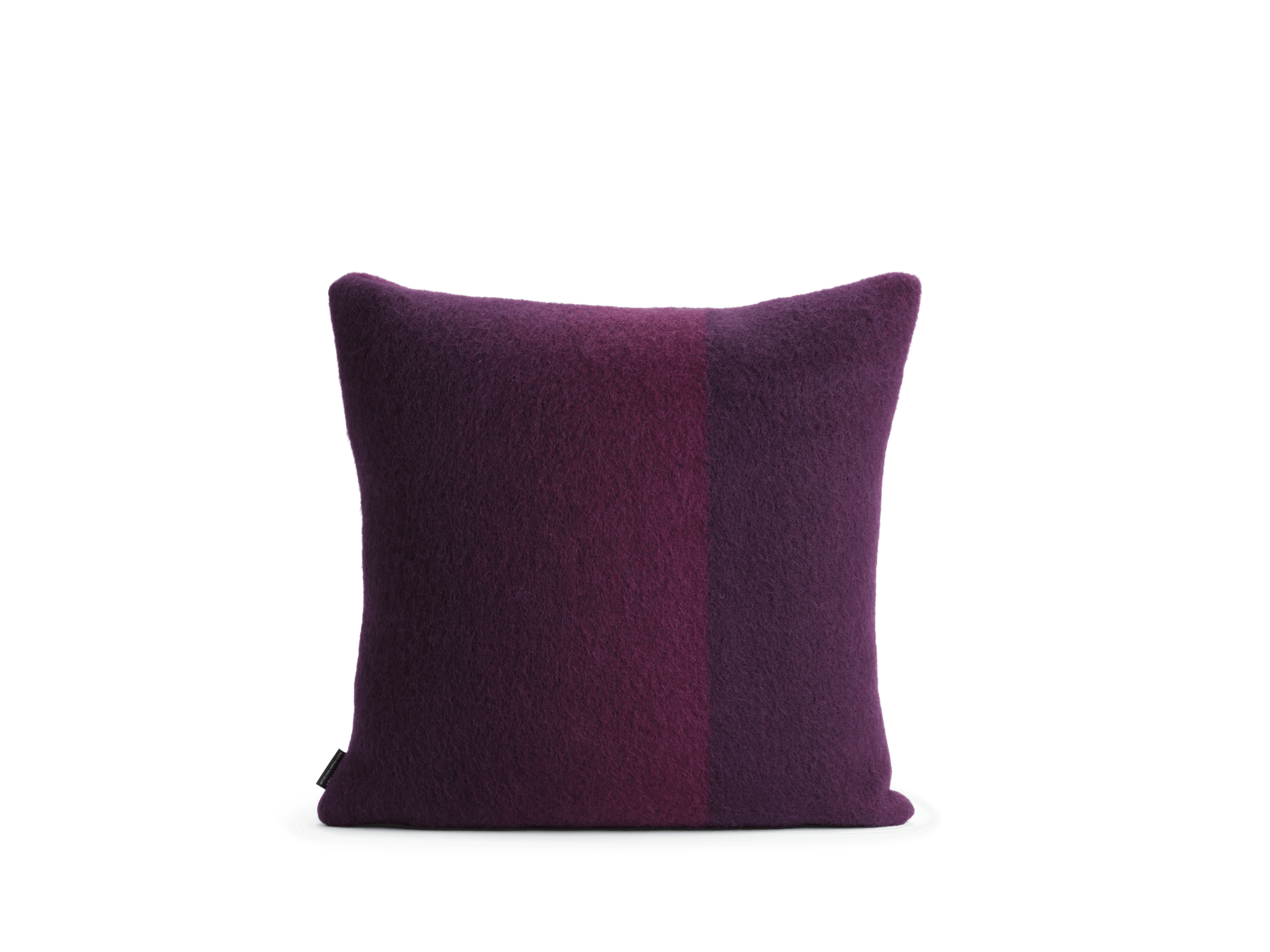 Berg Pillow – Design Within Reach