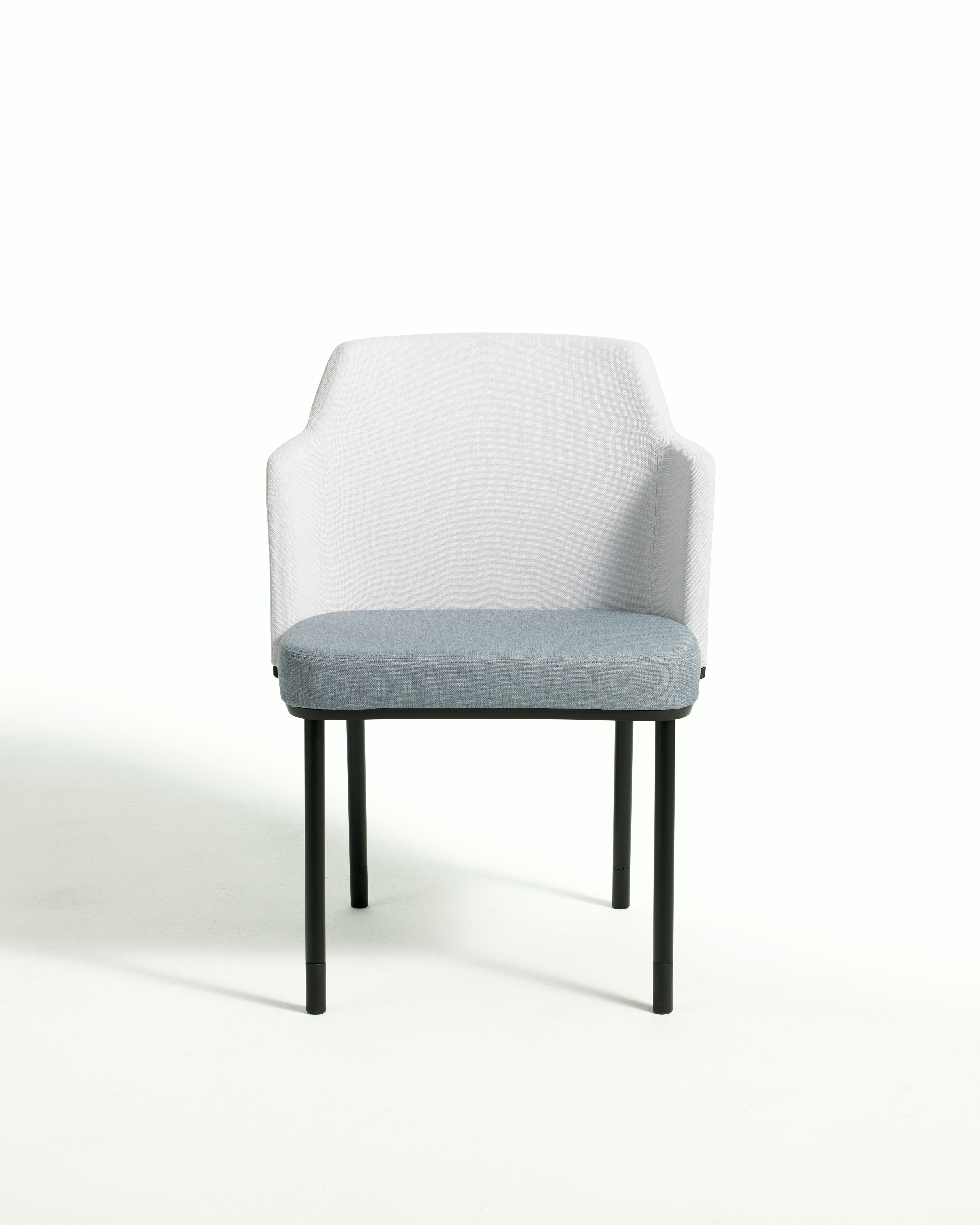 Remix Side Chair, Knoll | MillerKnoll
