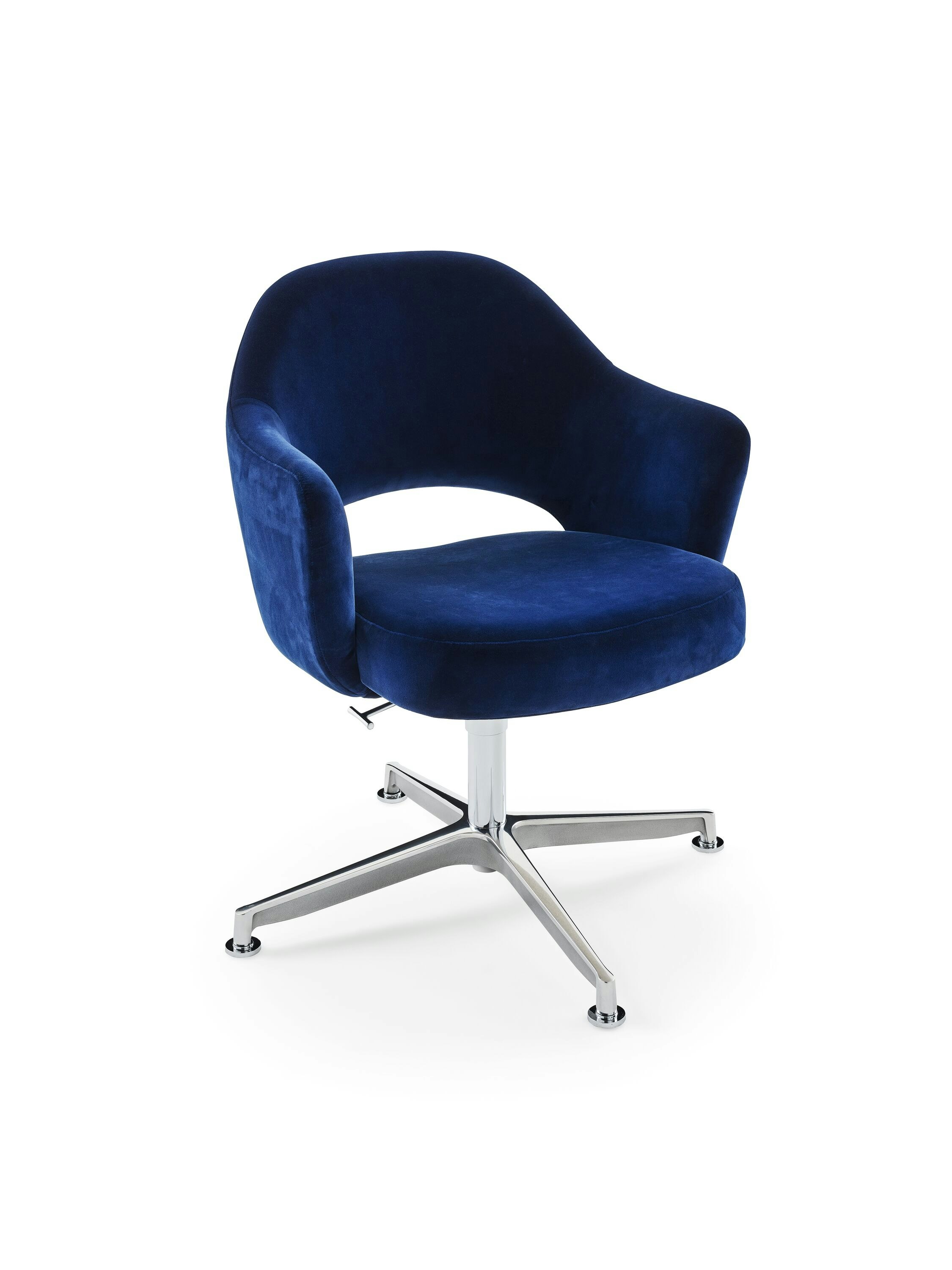 Saarinen Executive Arm Chair with Swivel Base | Knoll