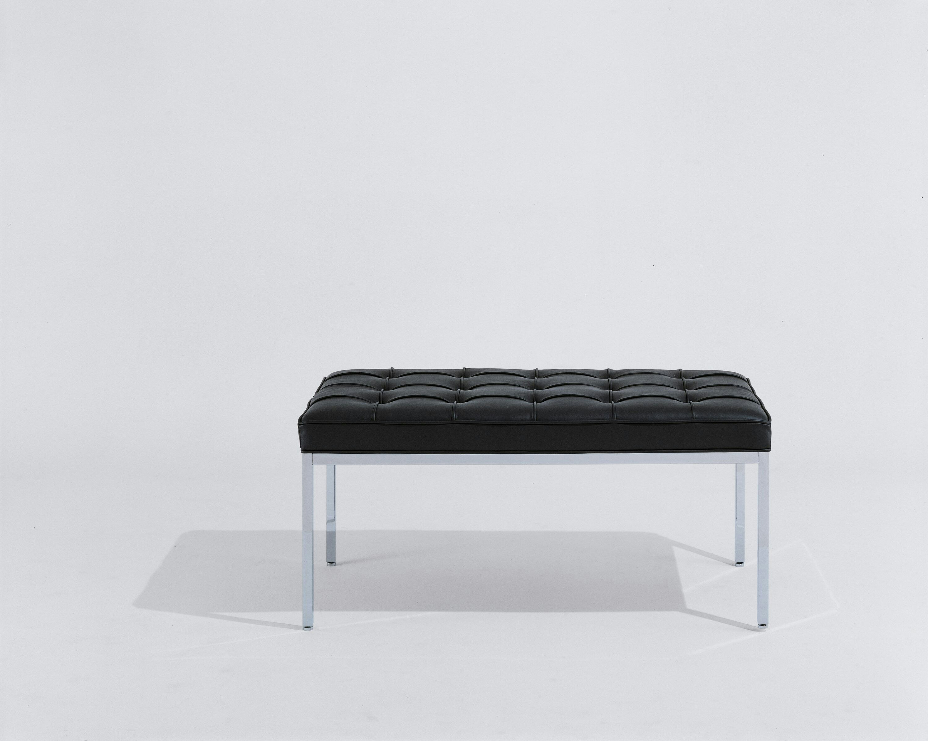 Florence Knoll™ Relaxed Bench - Two Seat - Original Design | Knoll