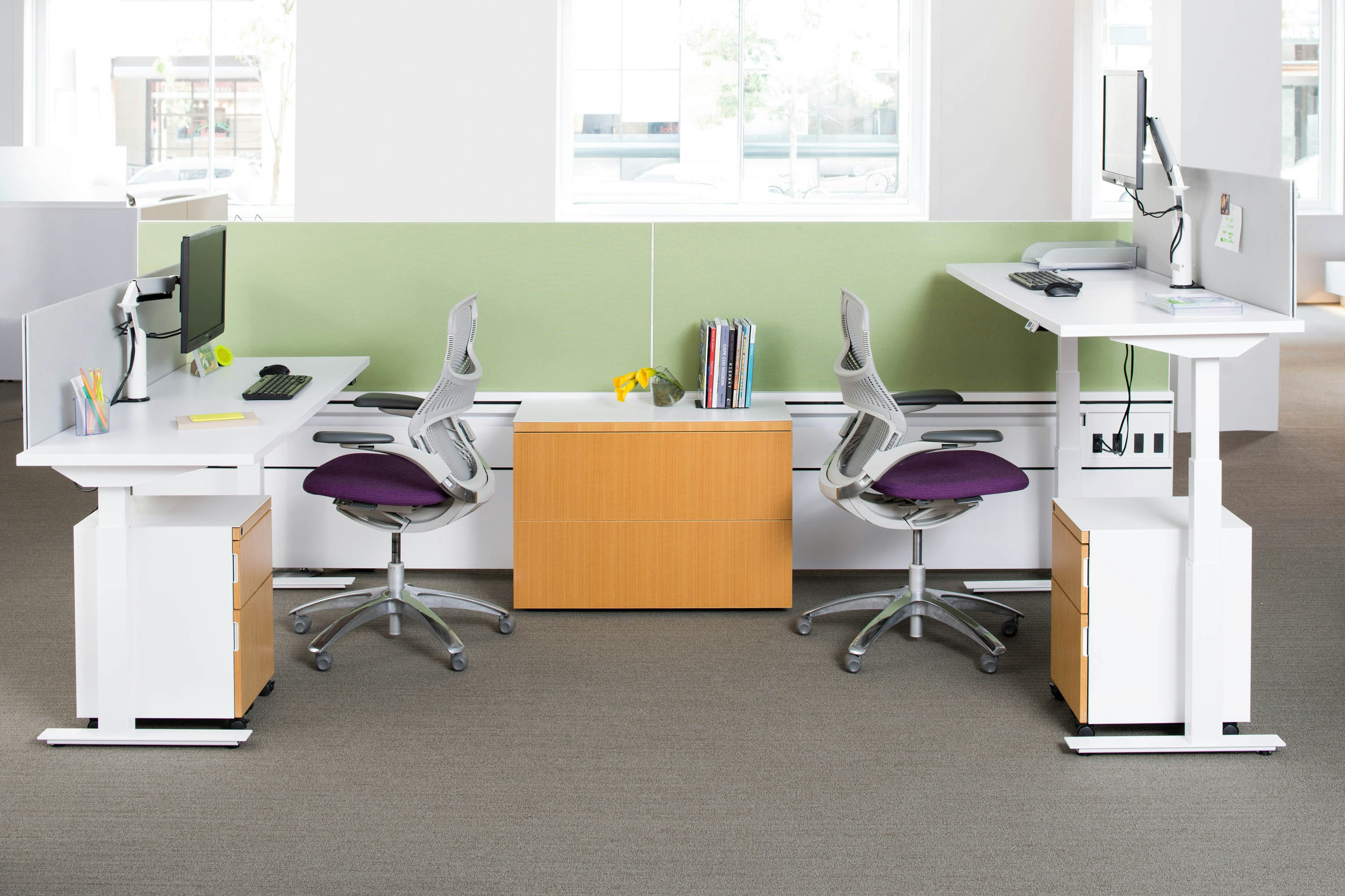 Tone Height-Adjustable Tables, Knoll | MillerKnoll