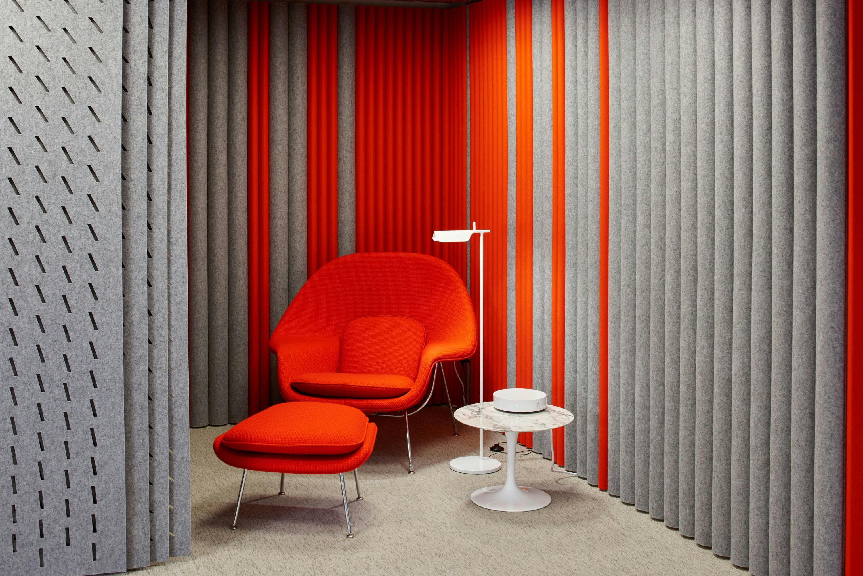 Saarinen Side Tables | Knoll