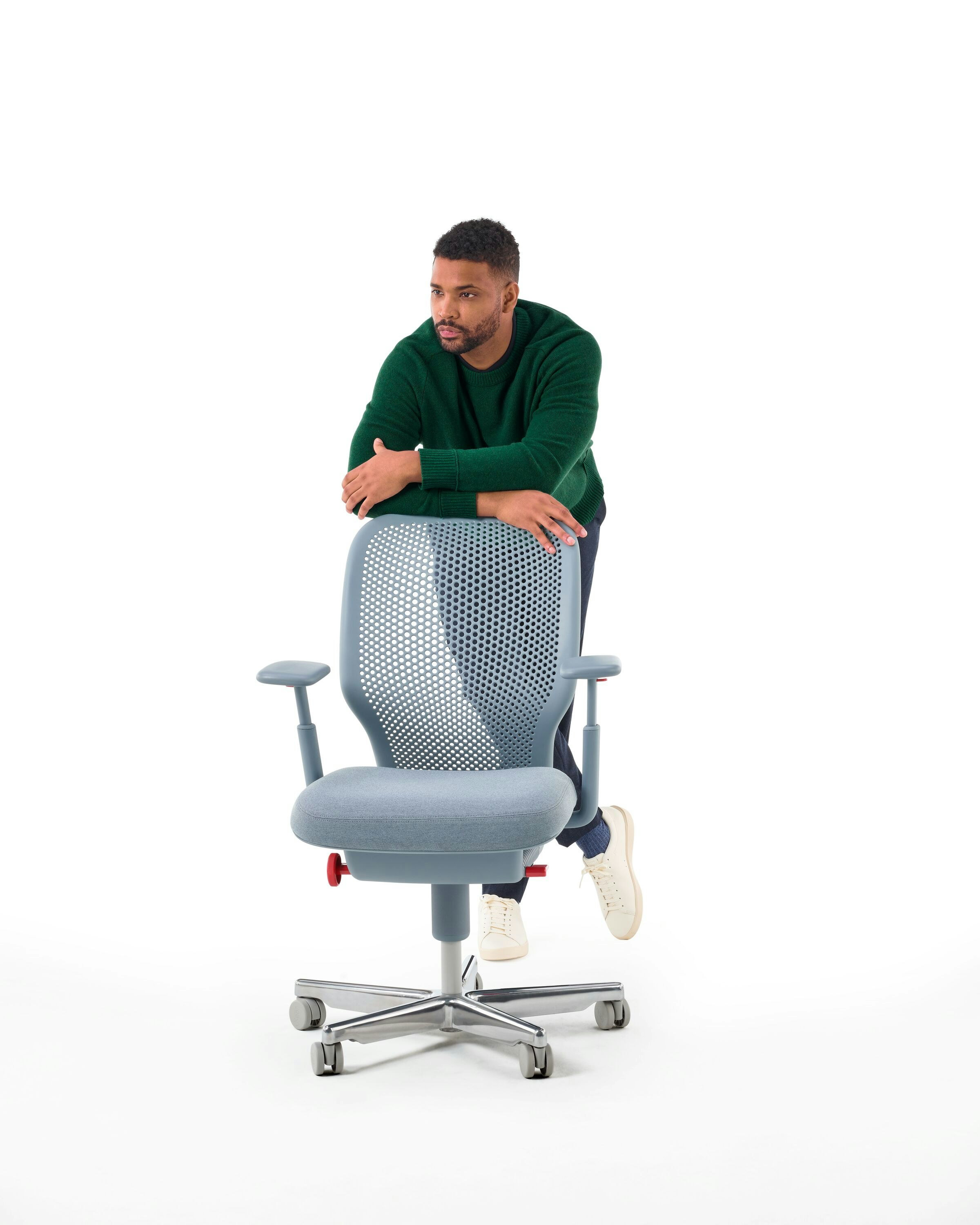 Newson Task | Knoll