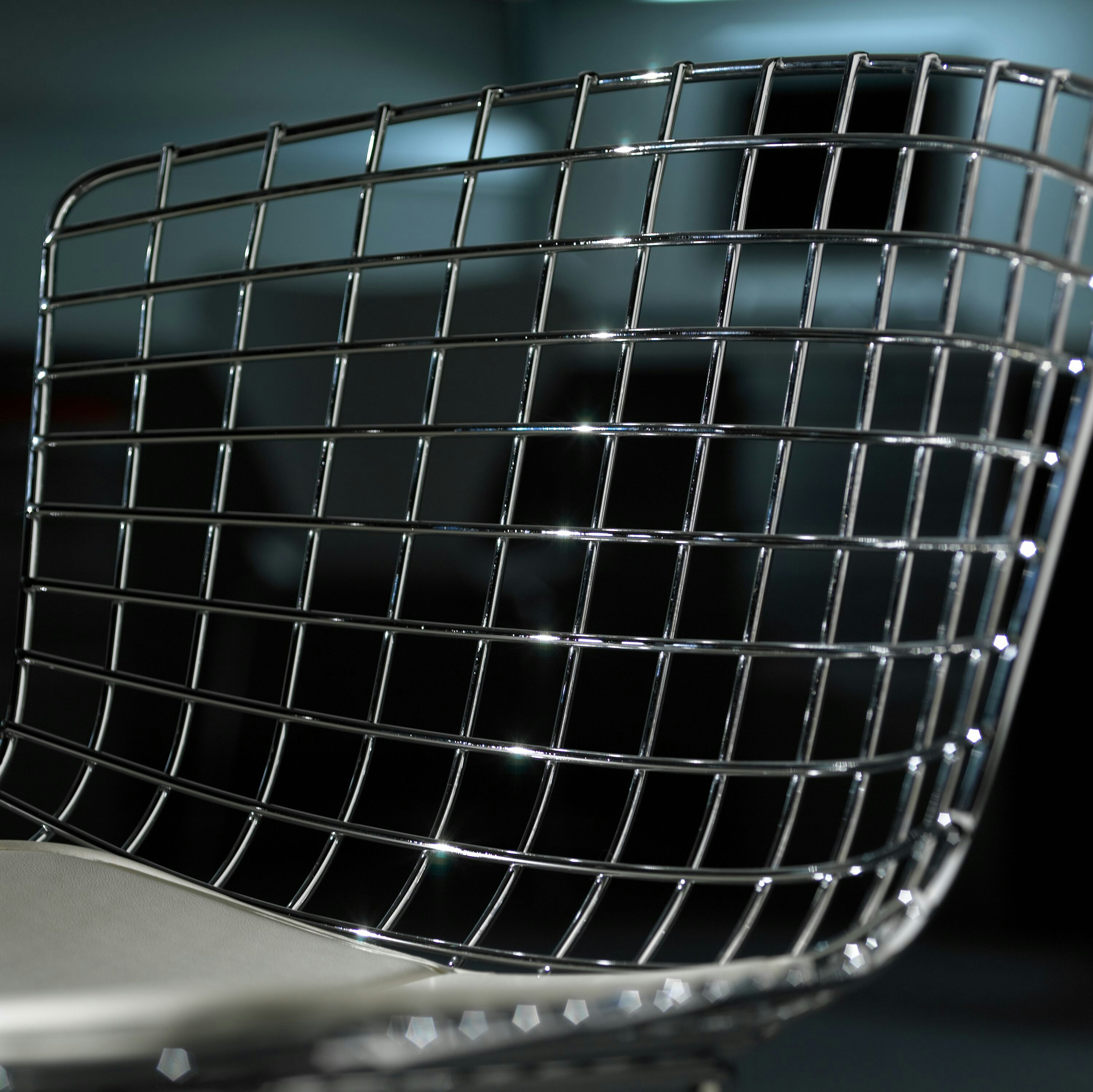 Bertoia Side Chair - Original Design | Knoll