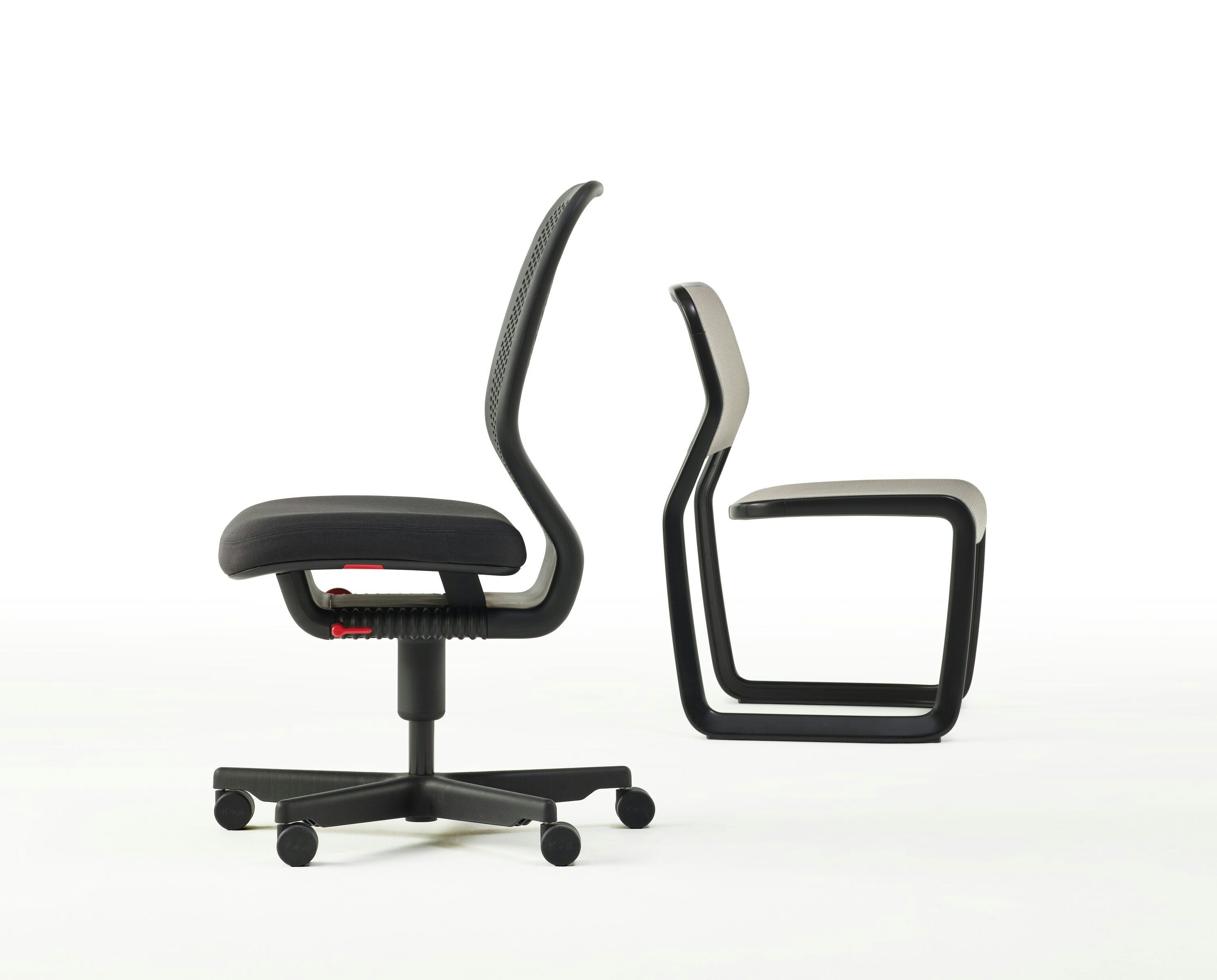 Newson Task | Knoll