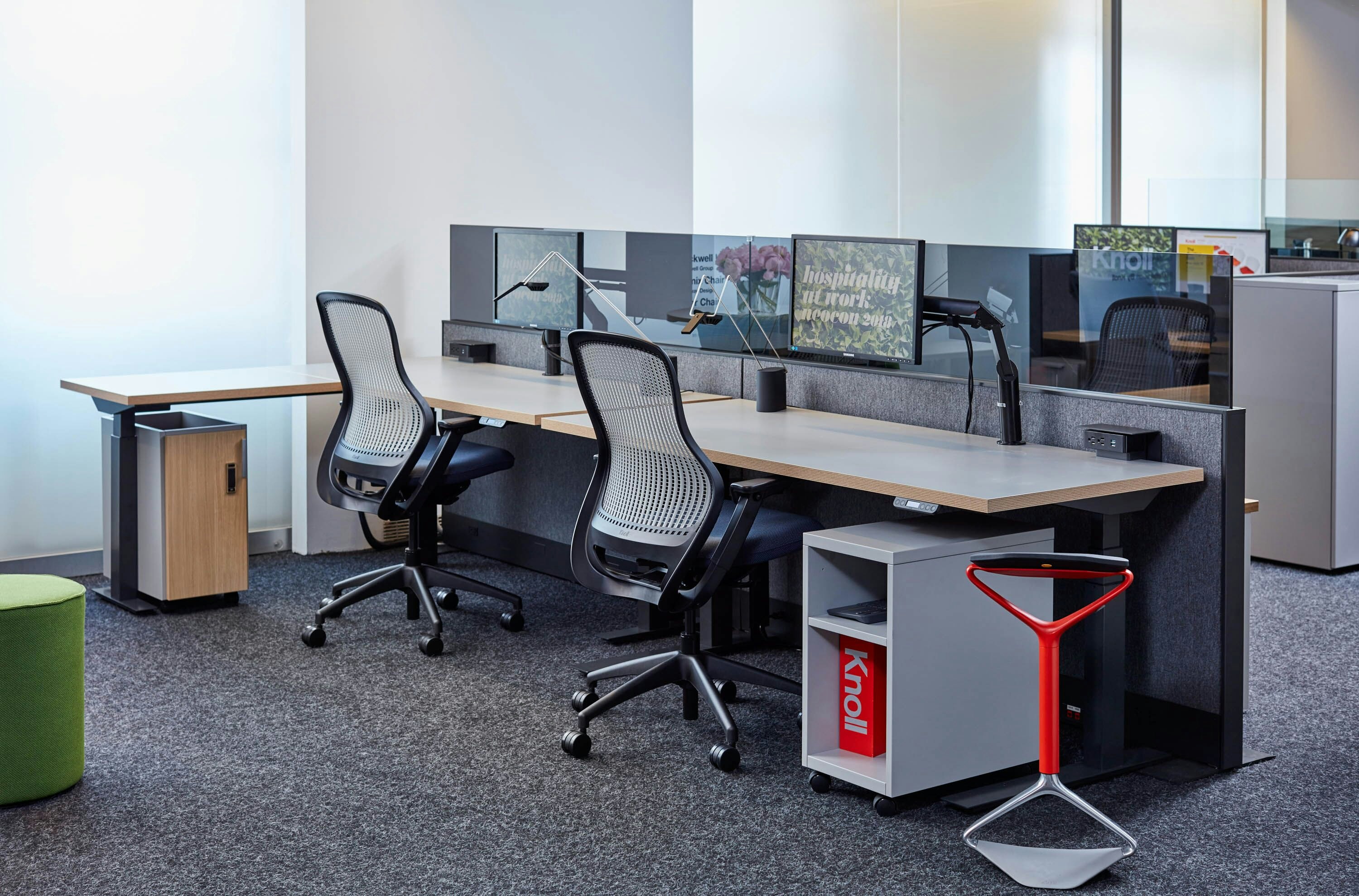 Tone™ Height-Adjustable Tables | Knoll
