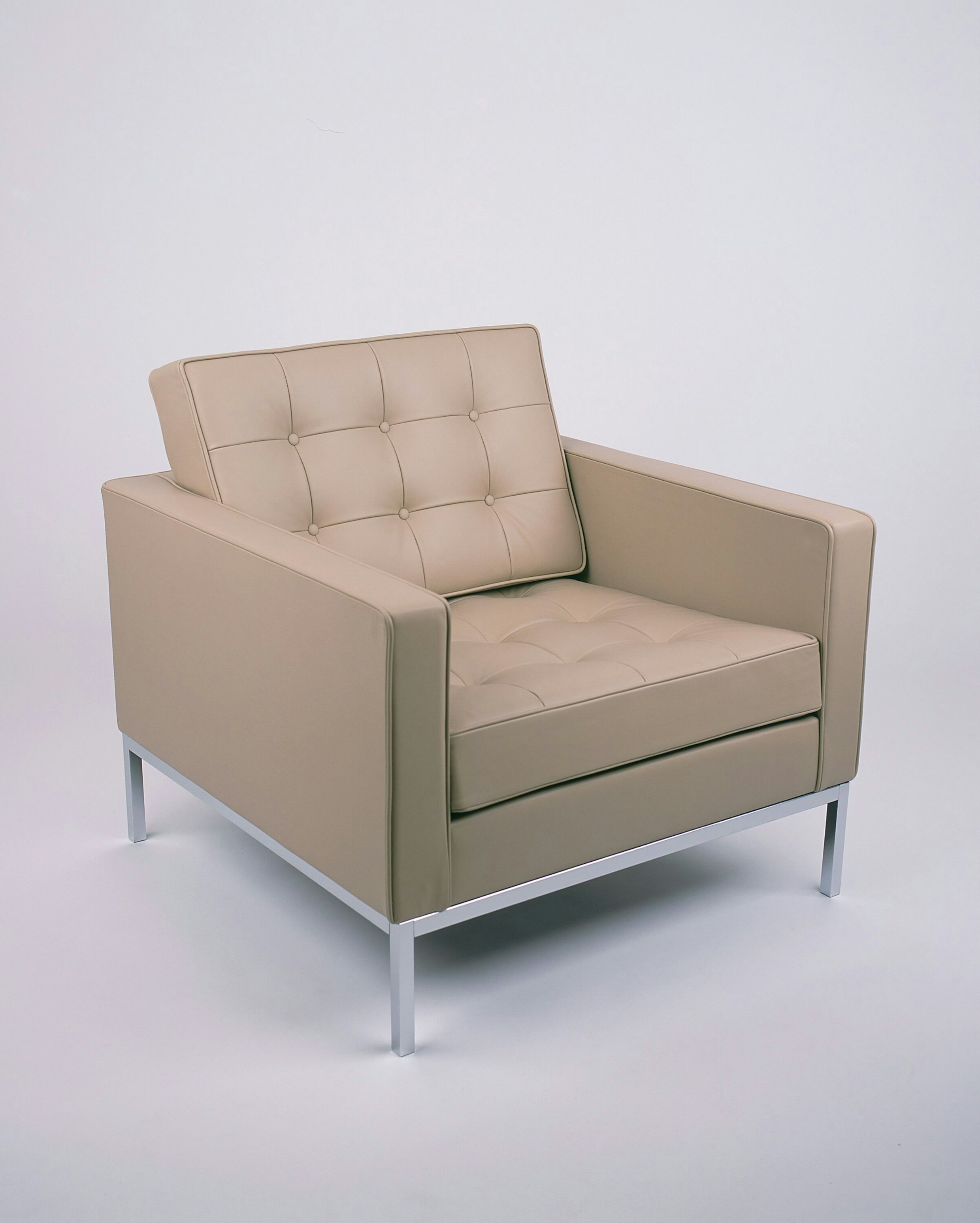 Florence Knoll™ Lounge Chair - Original Design | Knoll