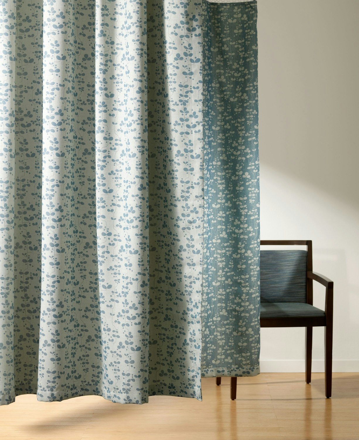 Ricchio Chair | Knoll