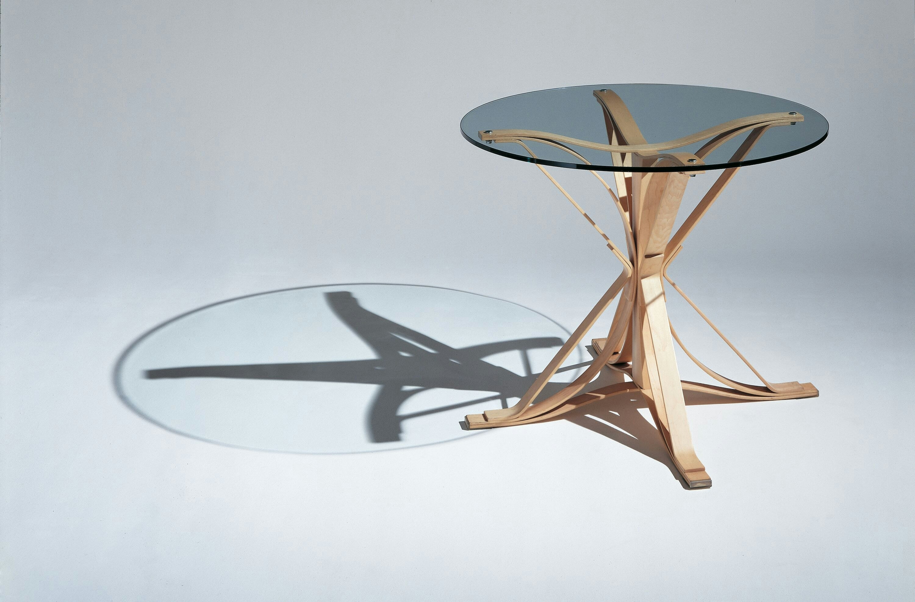 Face Off Table | Knoll