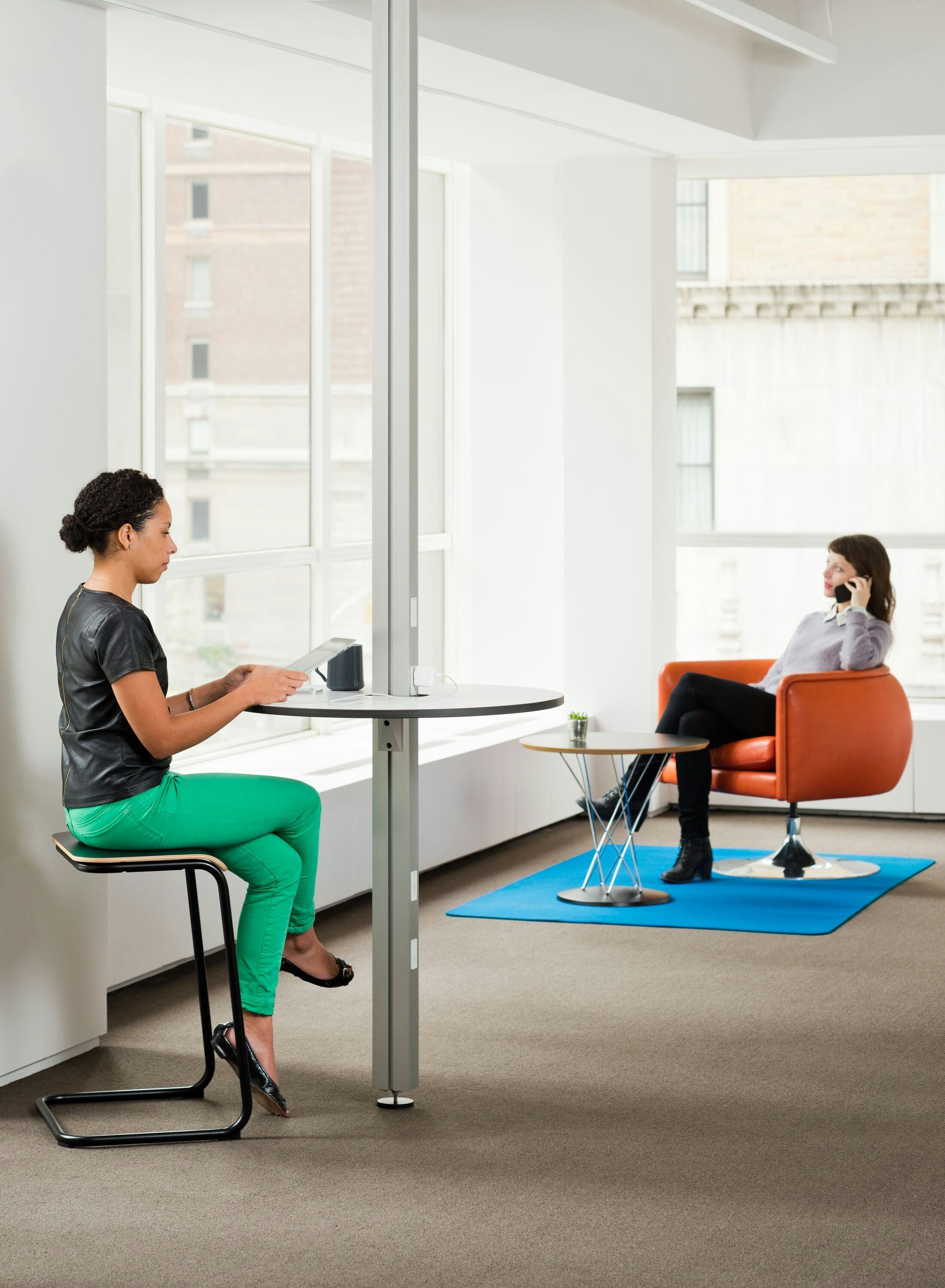 D'Urso Swivel Chair | Knoll