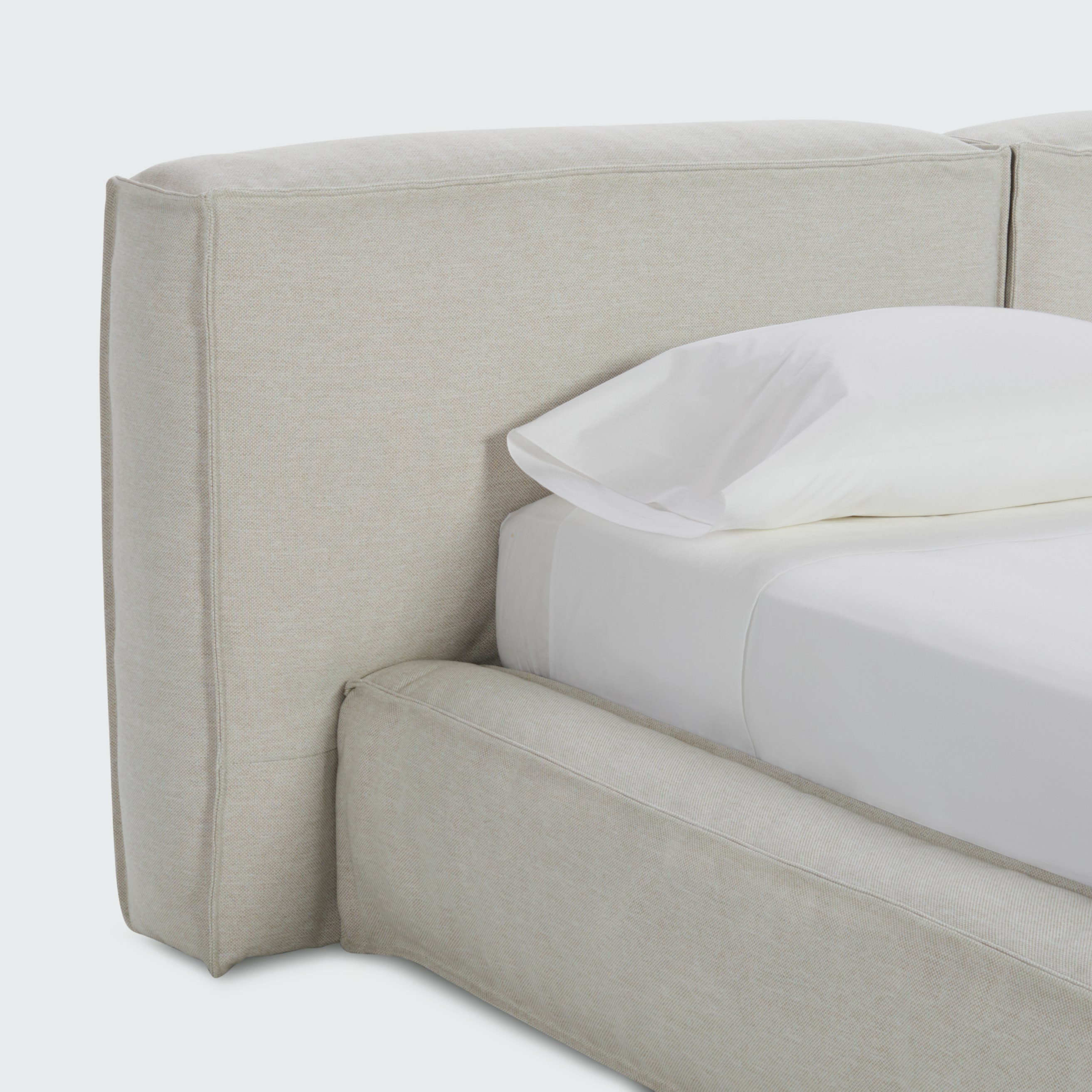 Fluff Storage Bed – Design Within Reach
