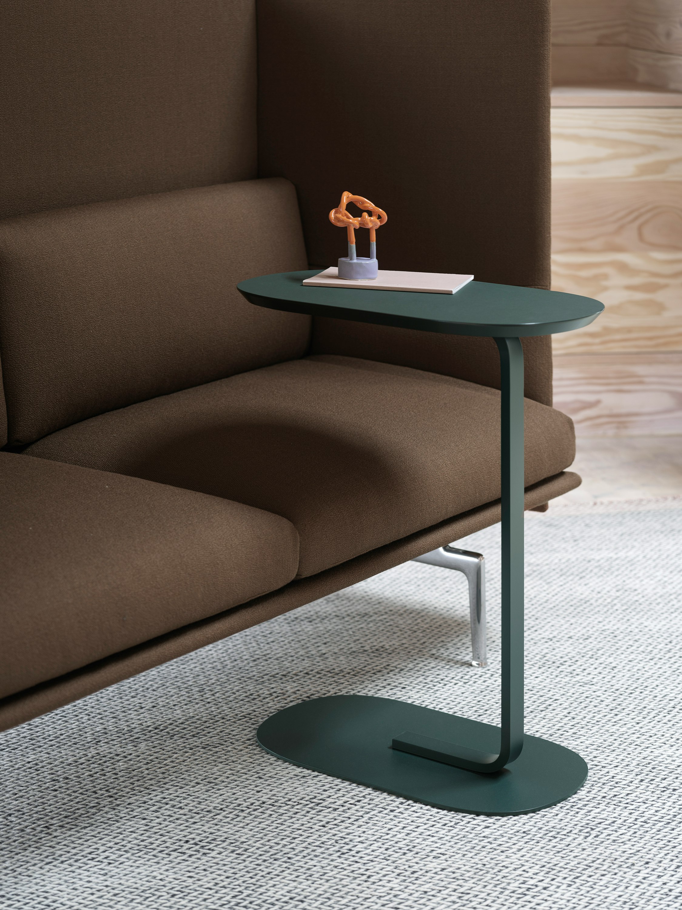 Relate Side Table, Muuto | MillerKnoll